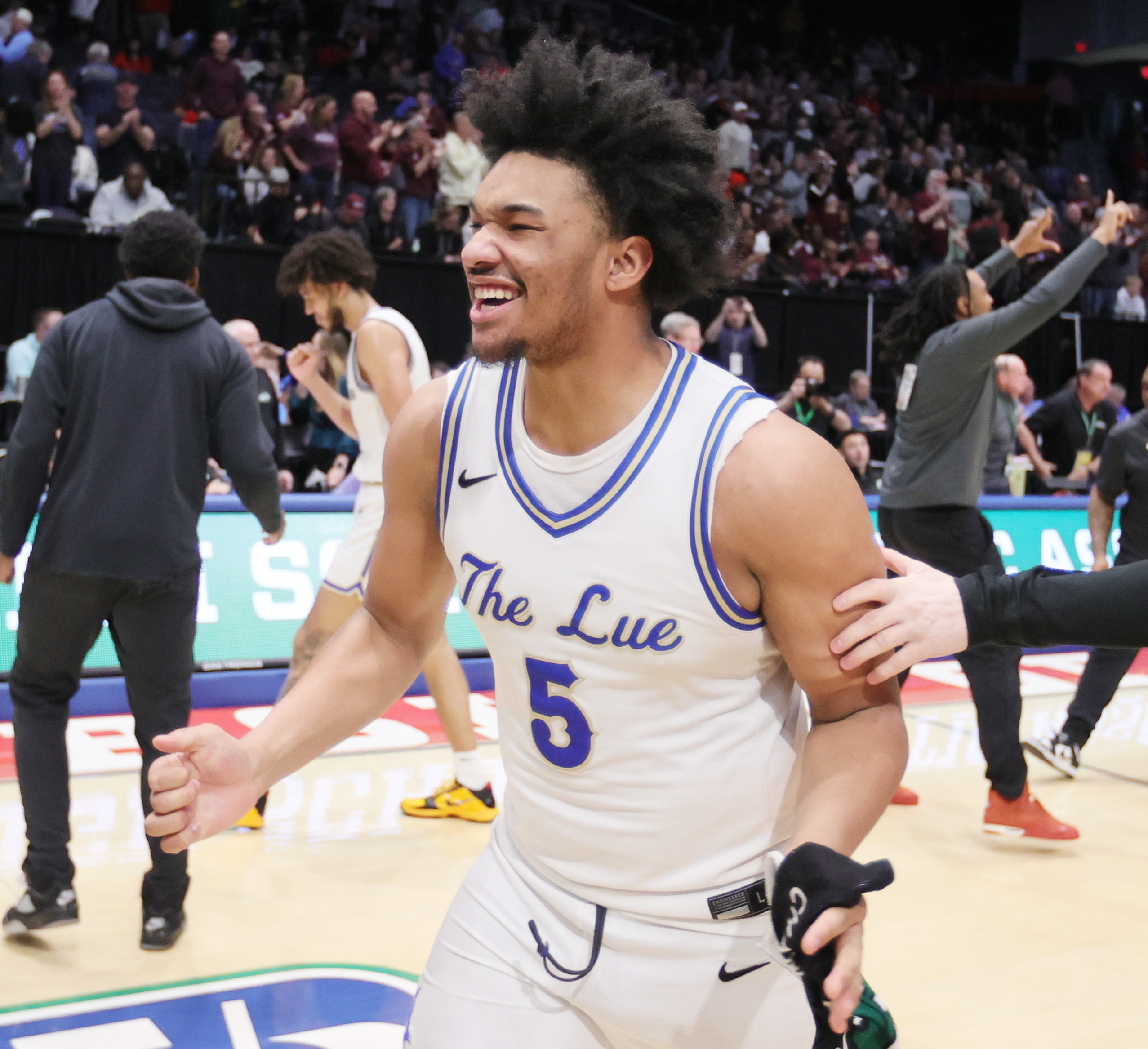 Lutheran East vs. Columbus Academy, Div. V boys basketball finals ...