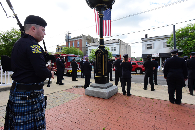Memorial procession honors Warren County firefighter killed in line of ...