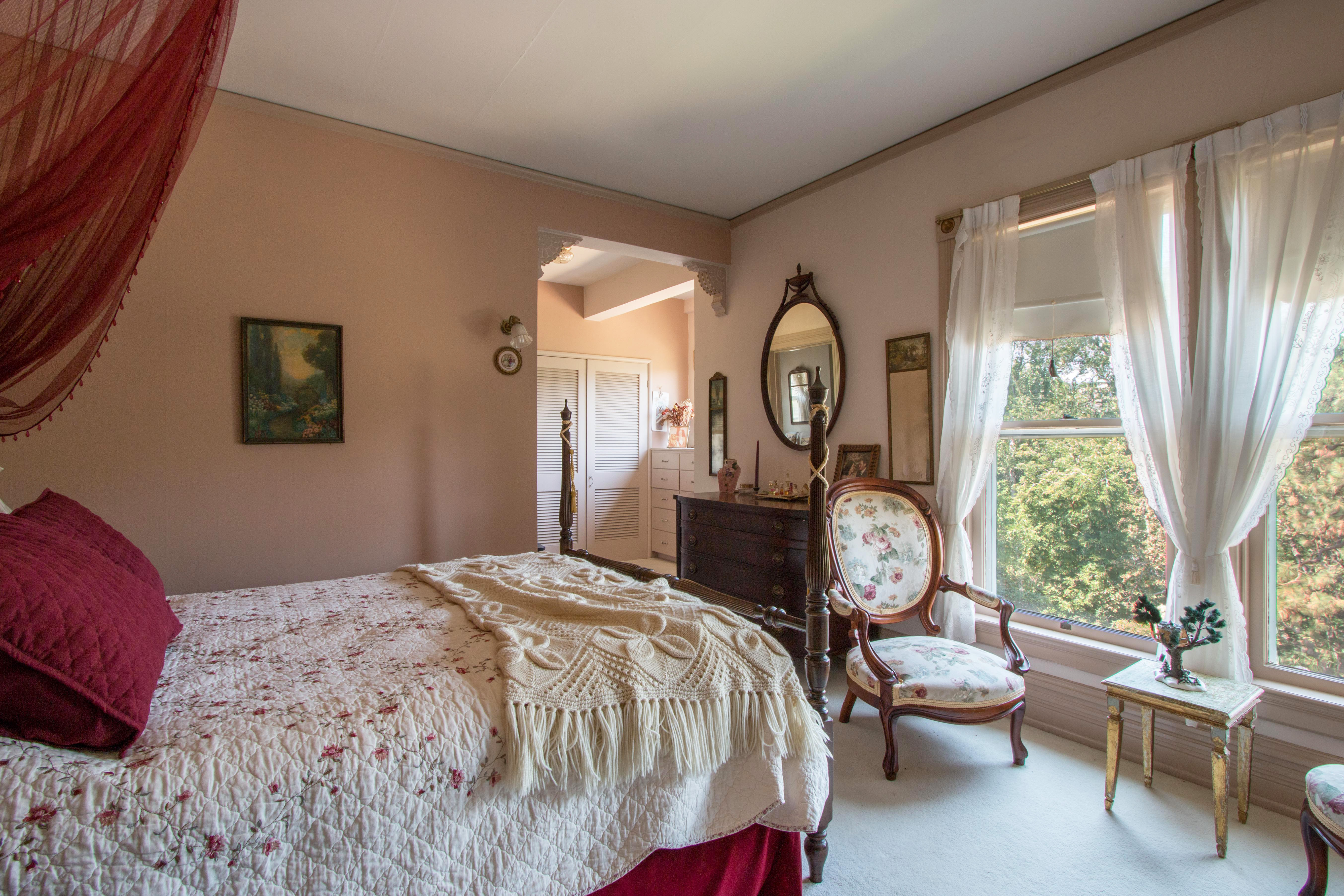 Queen Anne mansion - oregonlive.com