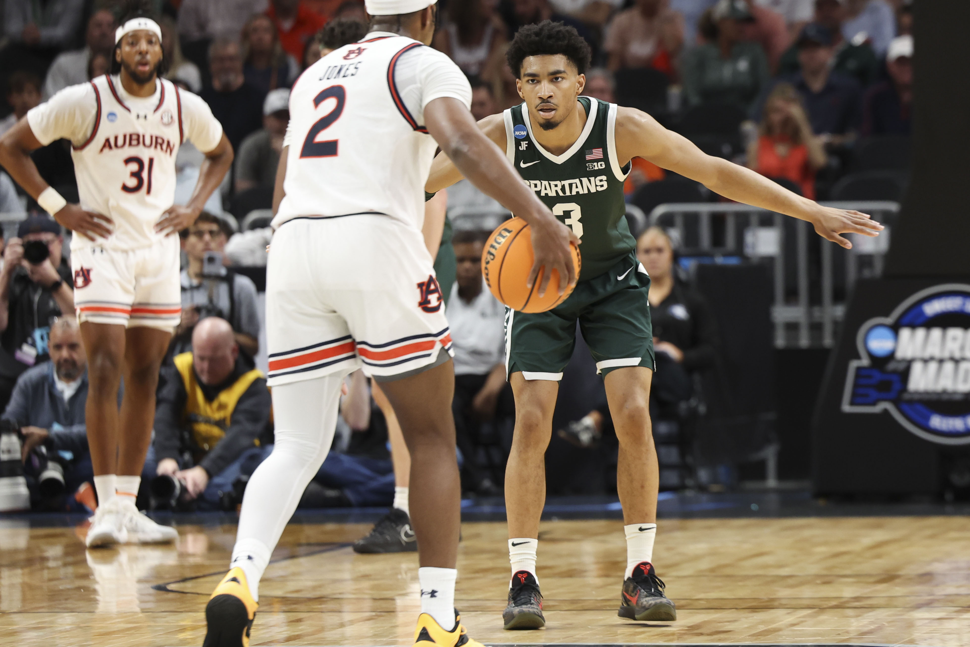 Michigan State takes on Auburn in Elite Eight - mlive.com