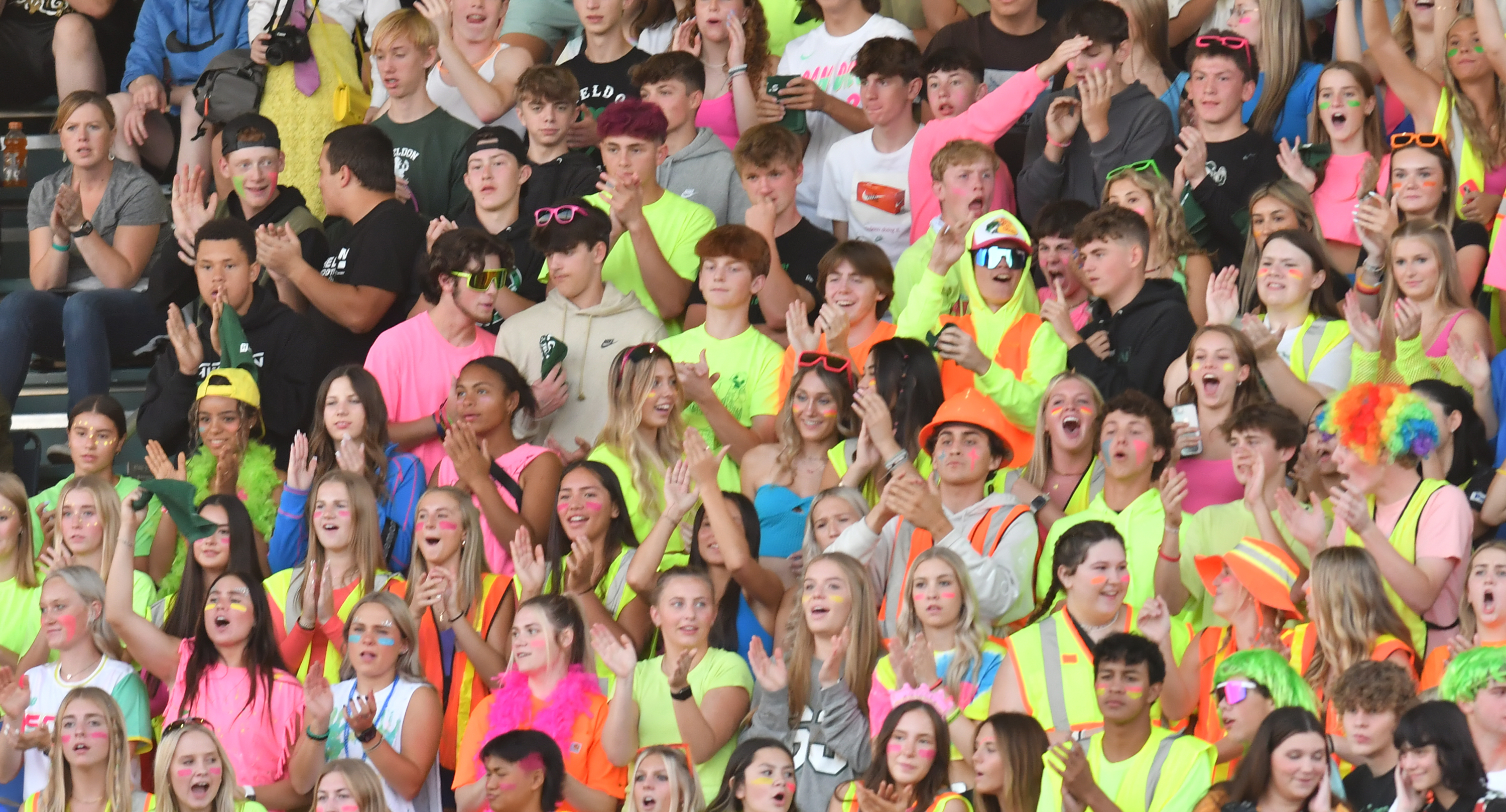 Oregon high school football: West Linn Lions vs Sheldon Irish ...