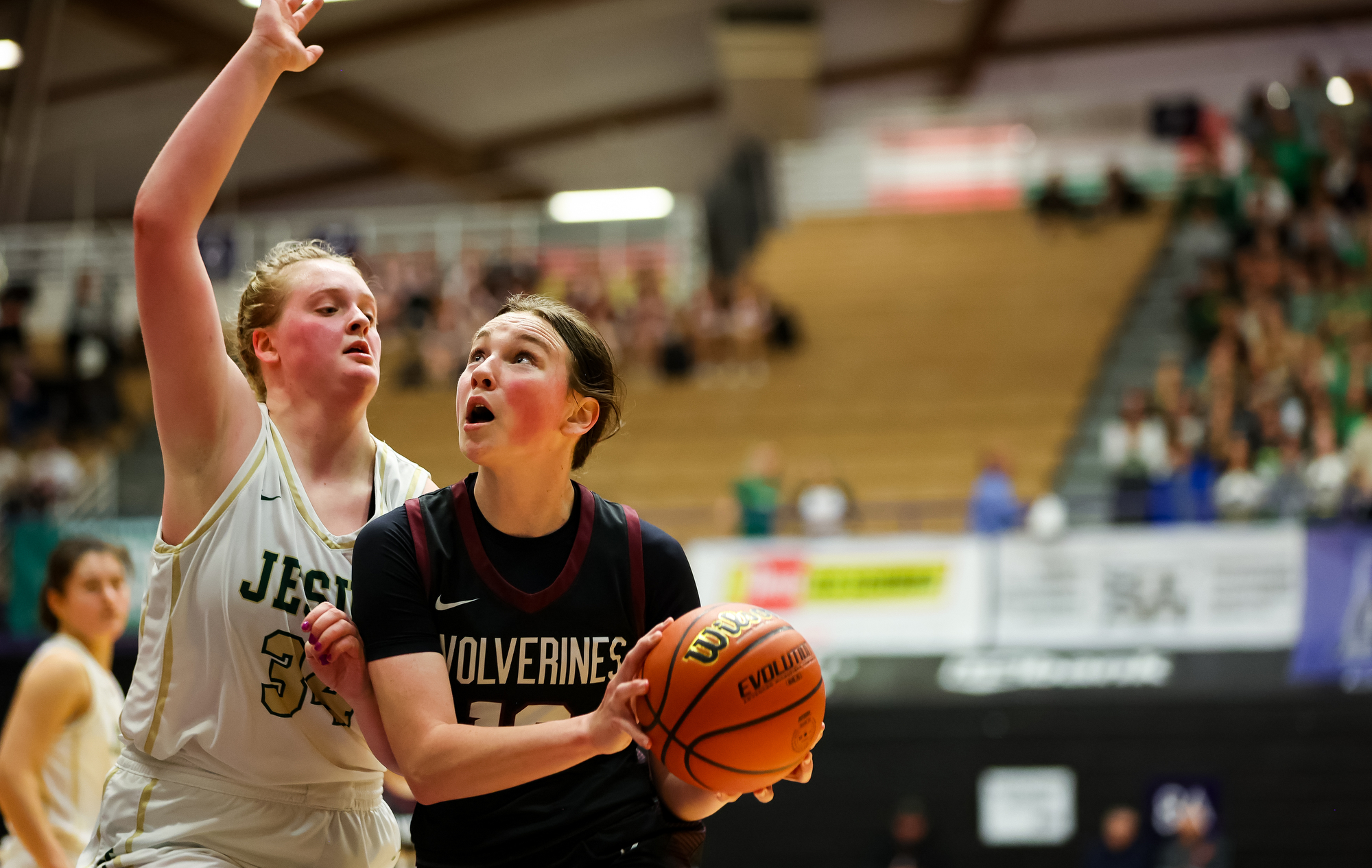 Jesuit vs. Willamette in Oregon Class 6A girls basketball quarterfinals ...