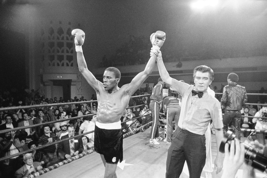 Roger Mayweather - mlive.com