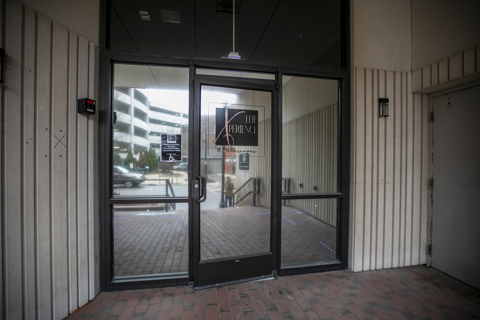 First black-owned event venue in downtown Kalamazoo opens its doors ...