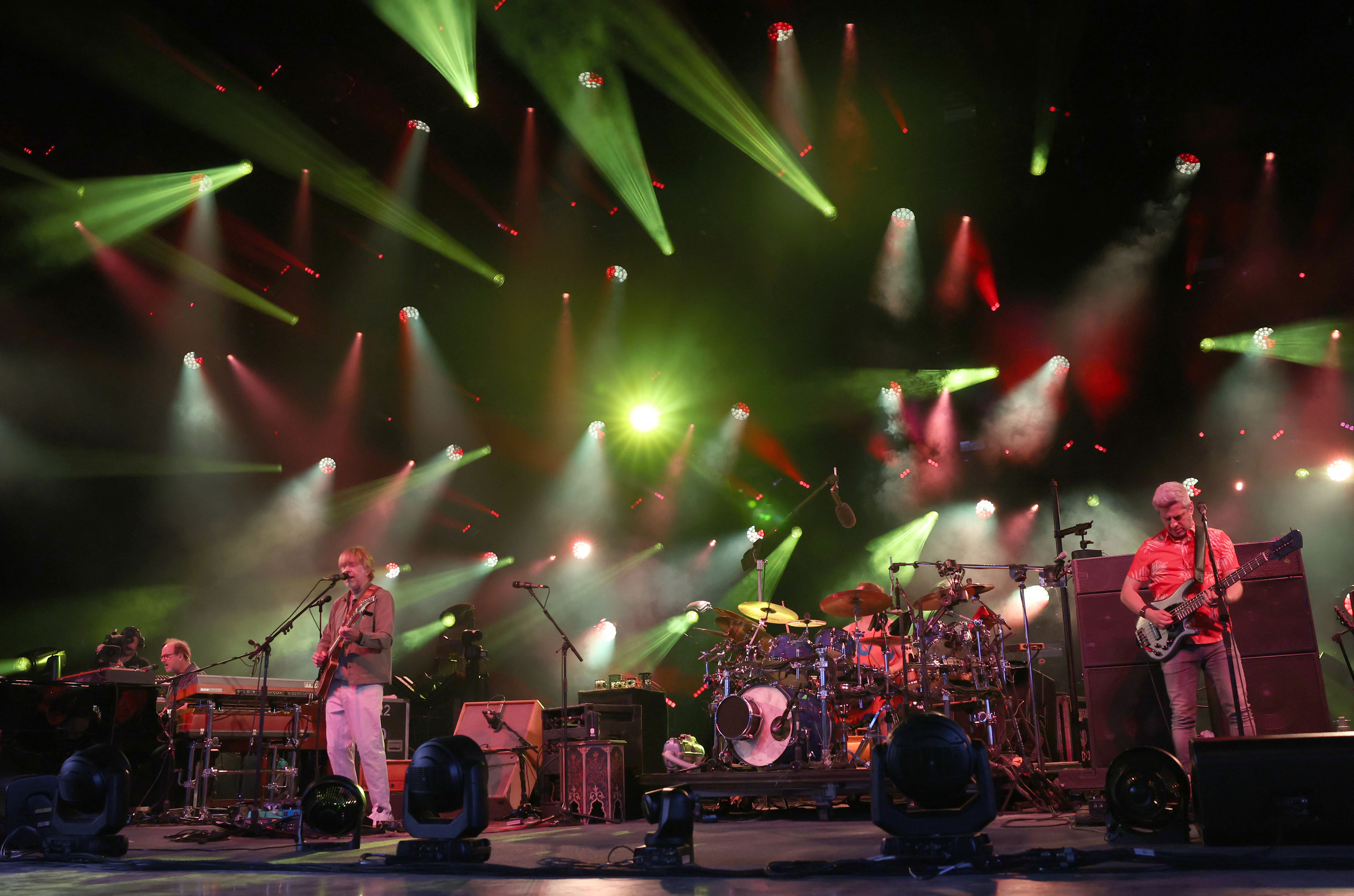 Phish at St. Joe’s Amphitheater in the town of Geddes - syracuse.com