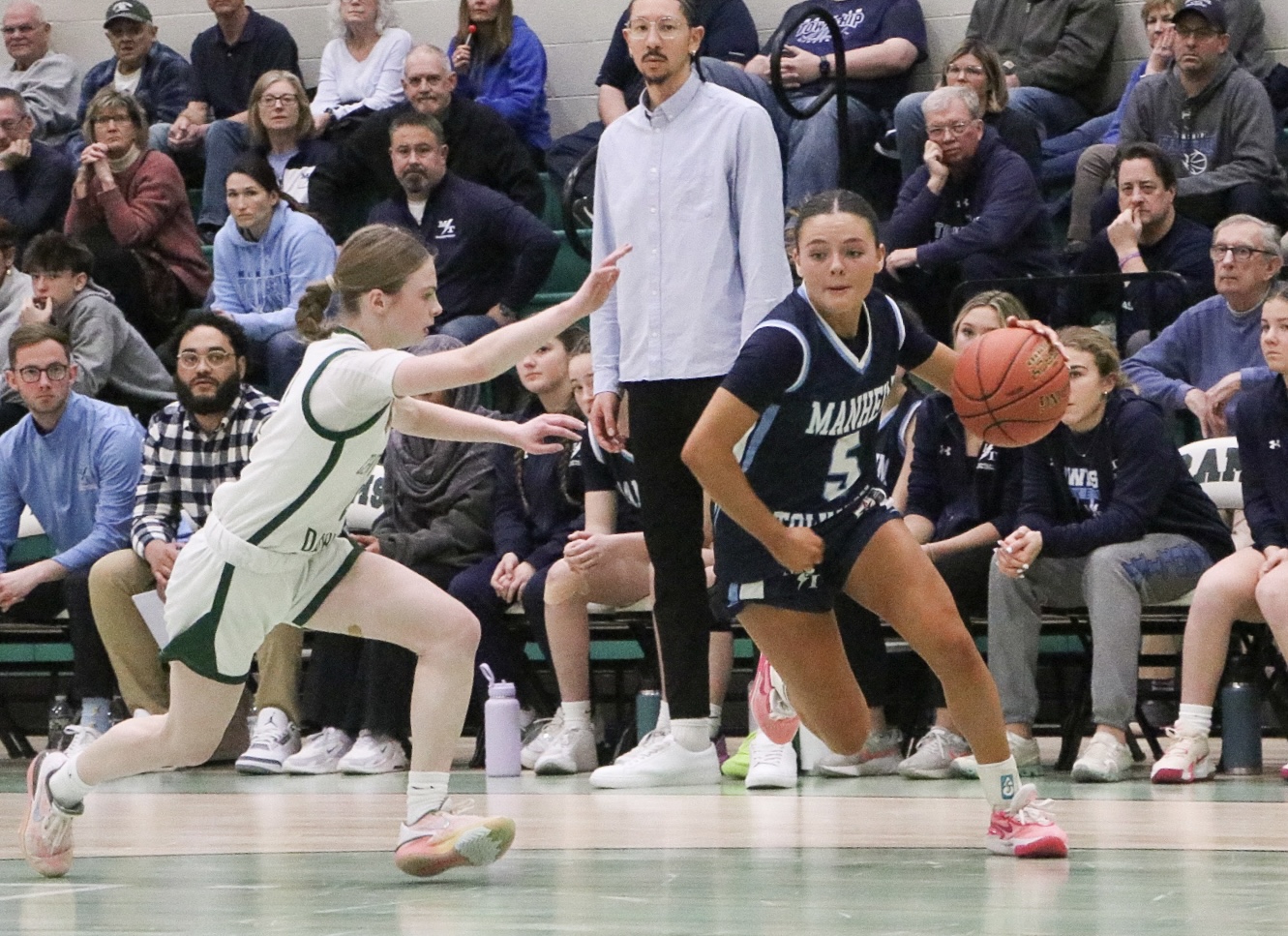Central Dauphin vs Manheim Twp. in the District 3 6A girls basketball ...