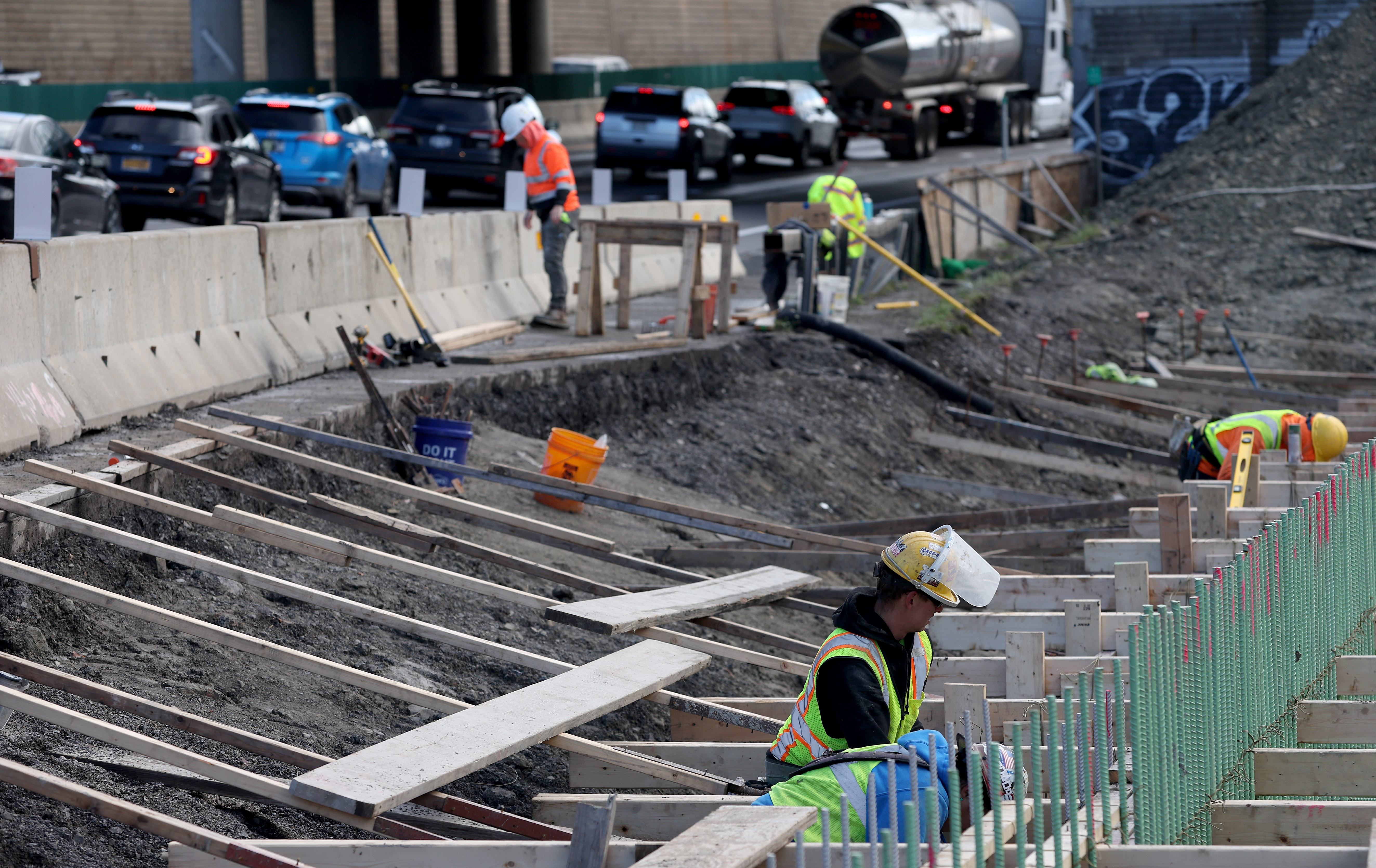 Rt 81 Road Work Continues near the Spencer Street Bridge - syracuse.com