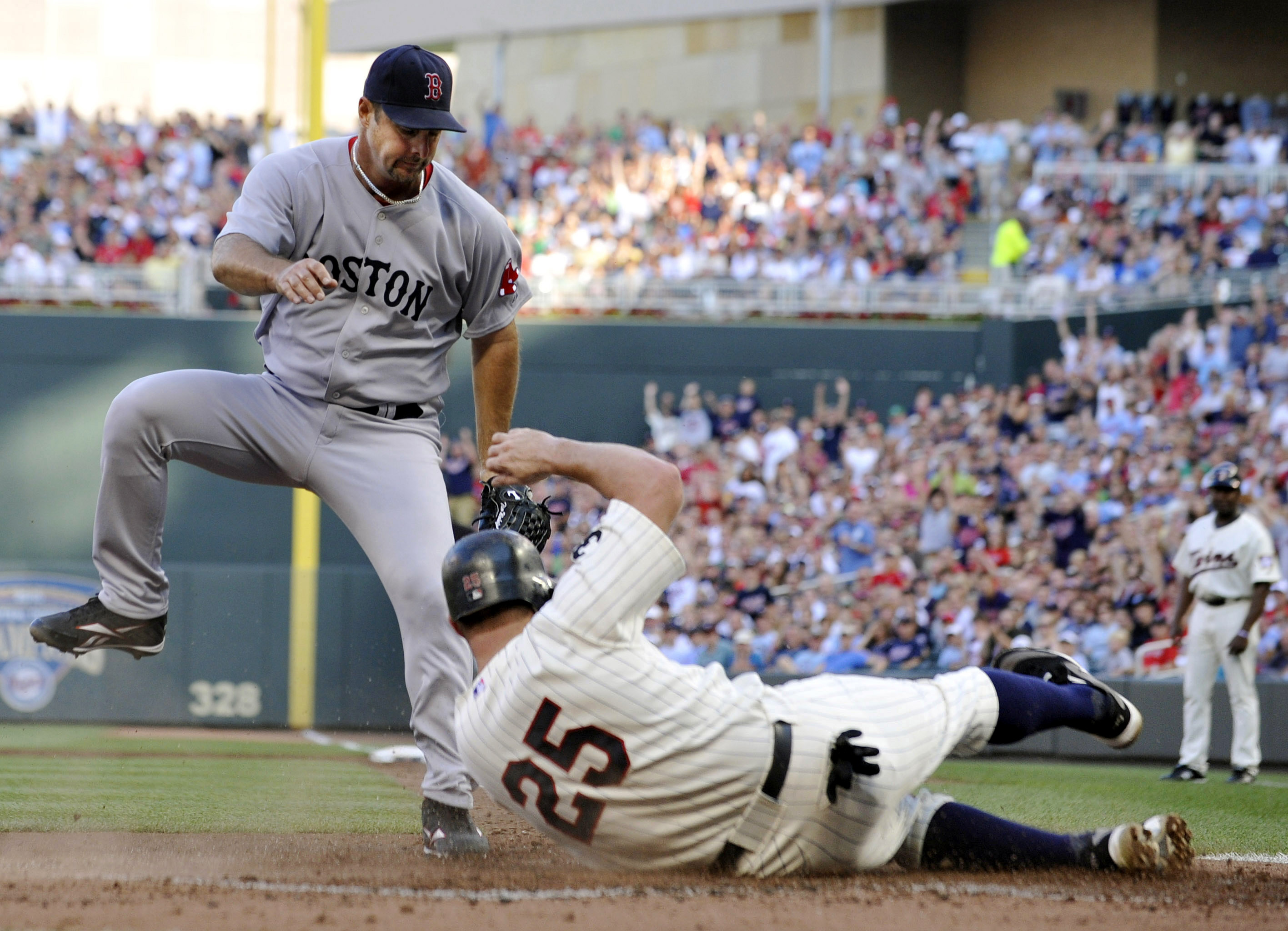 Red Sox pitcher Tim Wakefield's career in photos - masslive.com