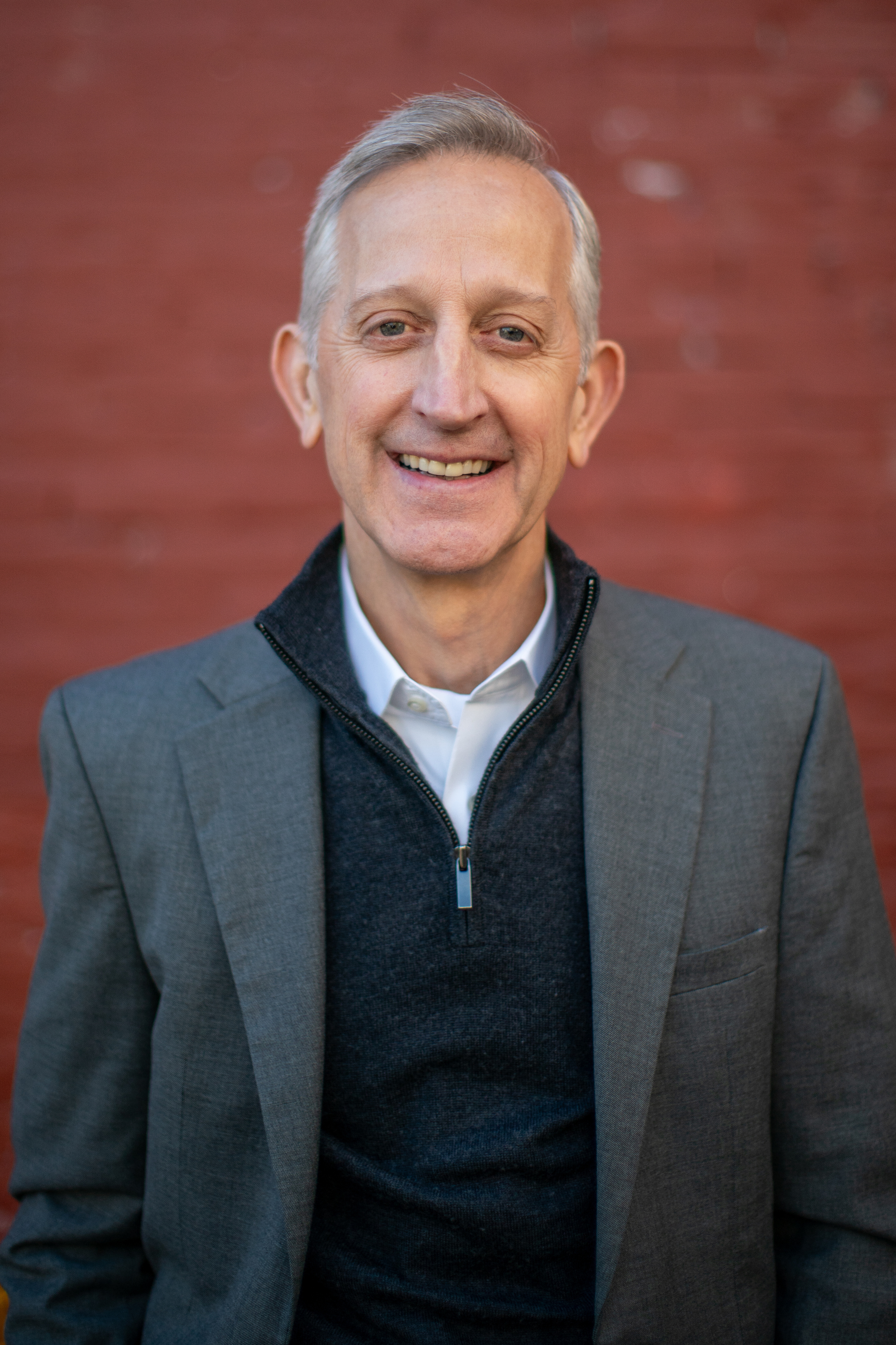 Mayor Keith Wilson at CityTeam November 2025 - oregonlive.com
