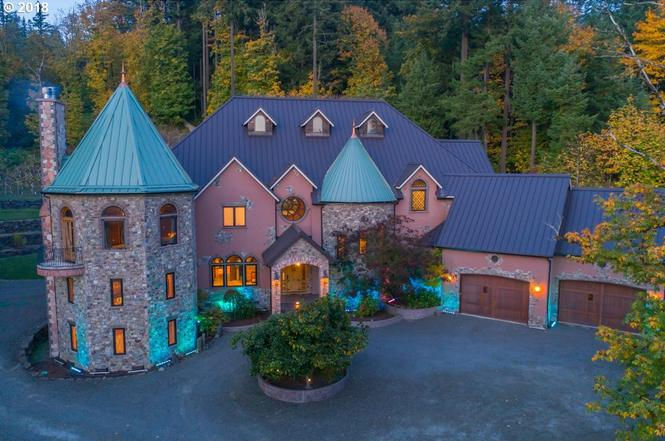 Portland’s famous Blackberry Castle finally sells - oregonlive.com