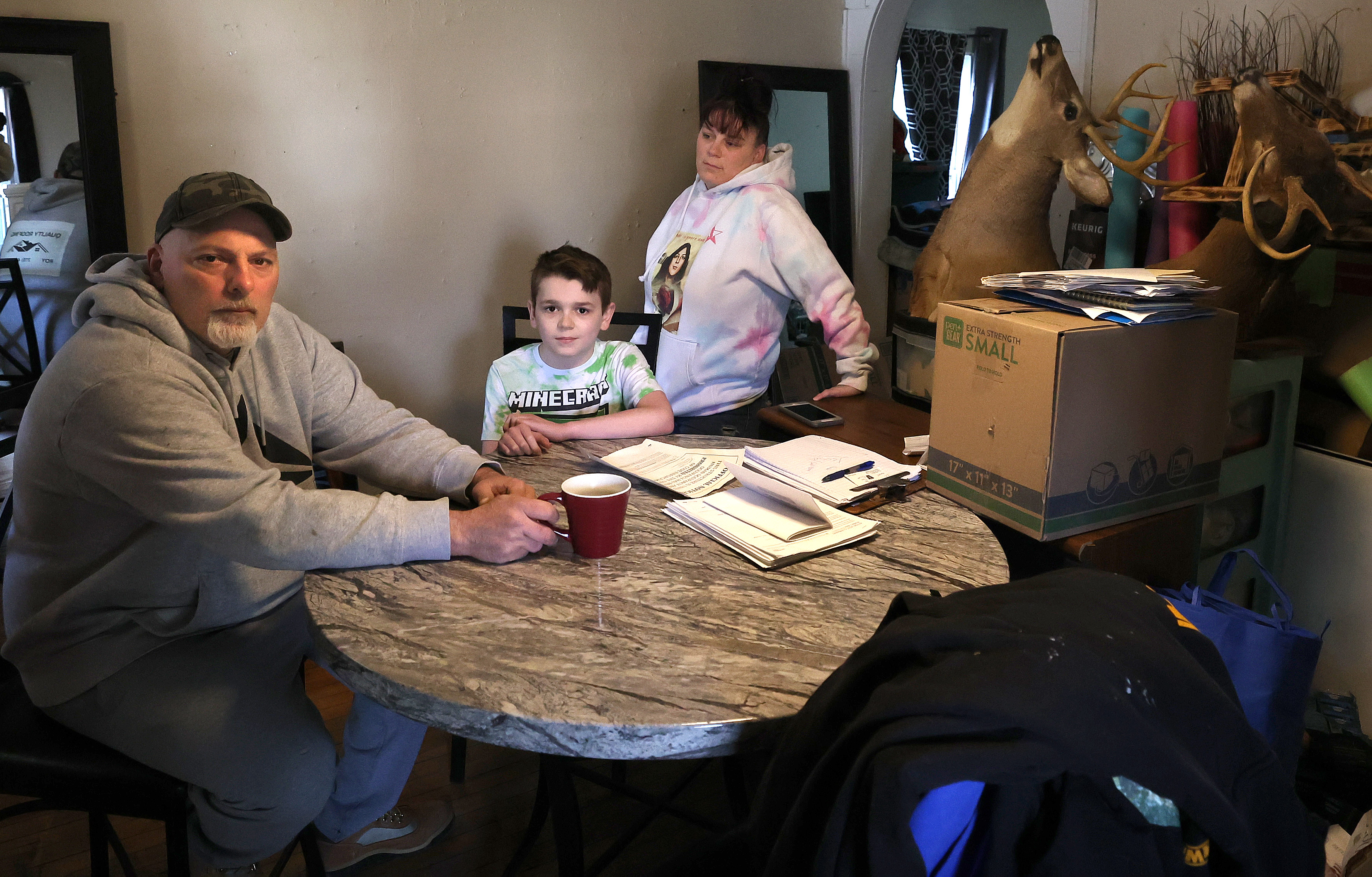 Syracuse's family apartment is unsafe, but they have nowhere else ...