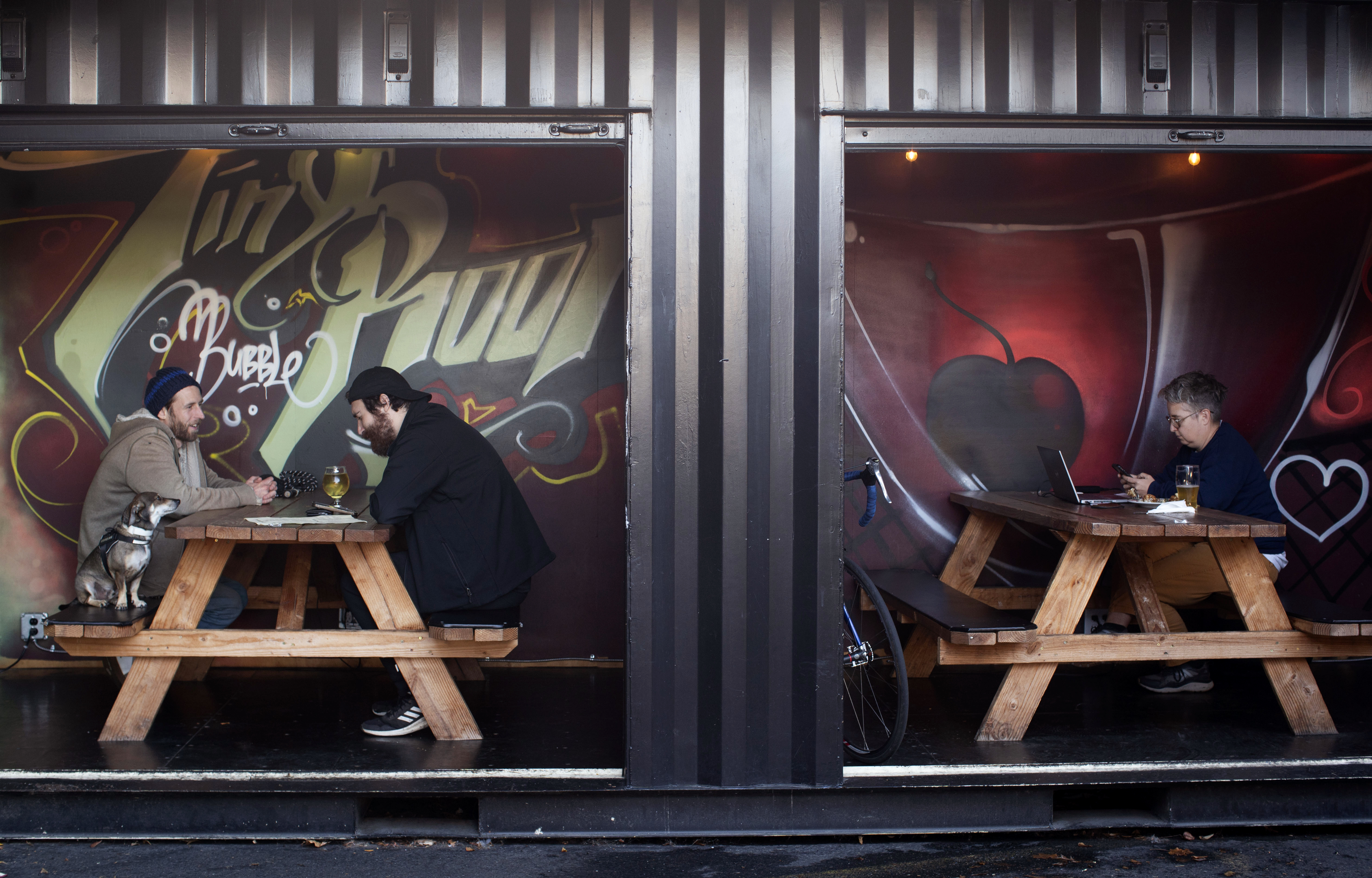 Tiny Bubble Room happy hour in North Portland - oregonlive.com