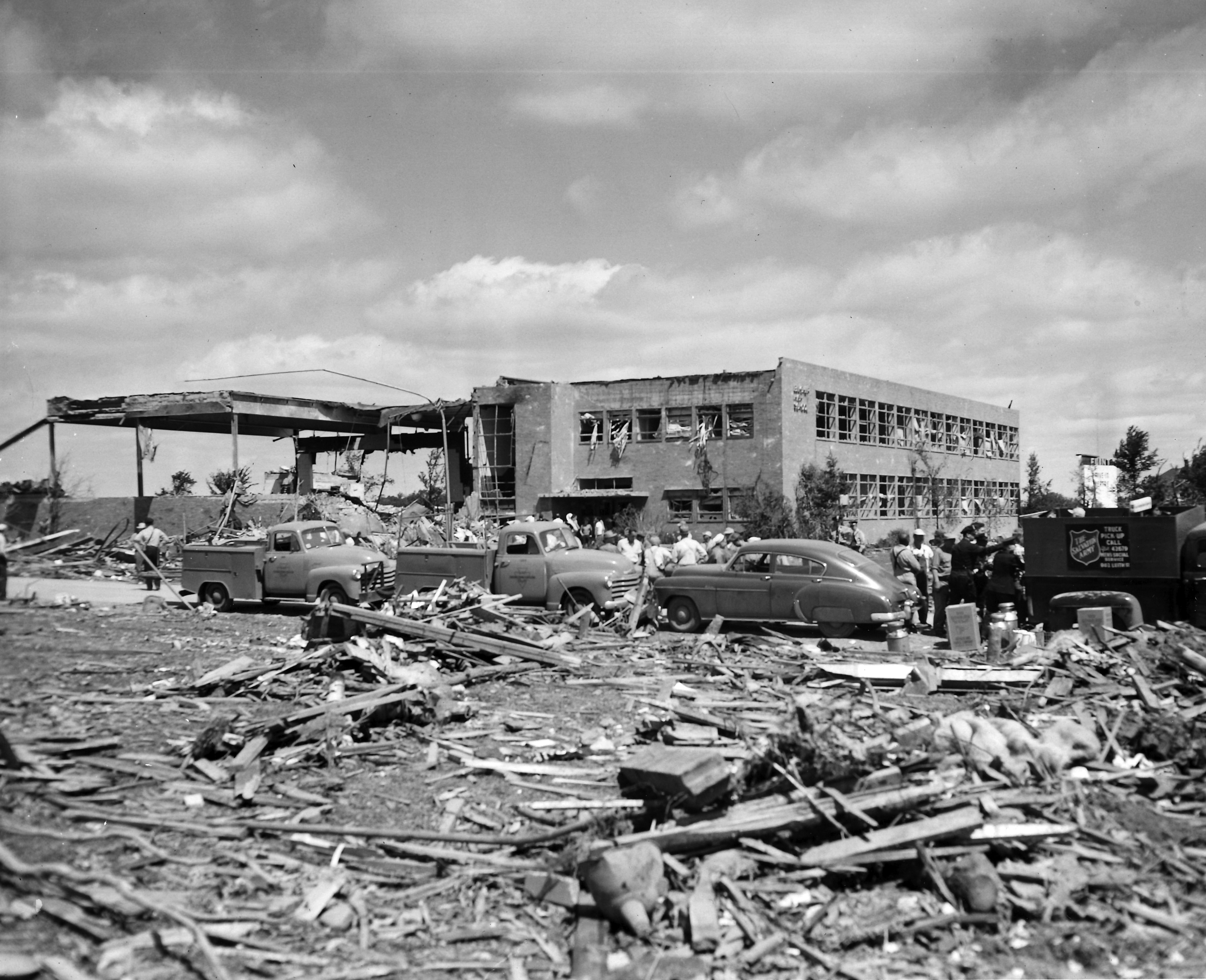 Michigan’s deadliest tornado touched down 70 years ago near Flint ...