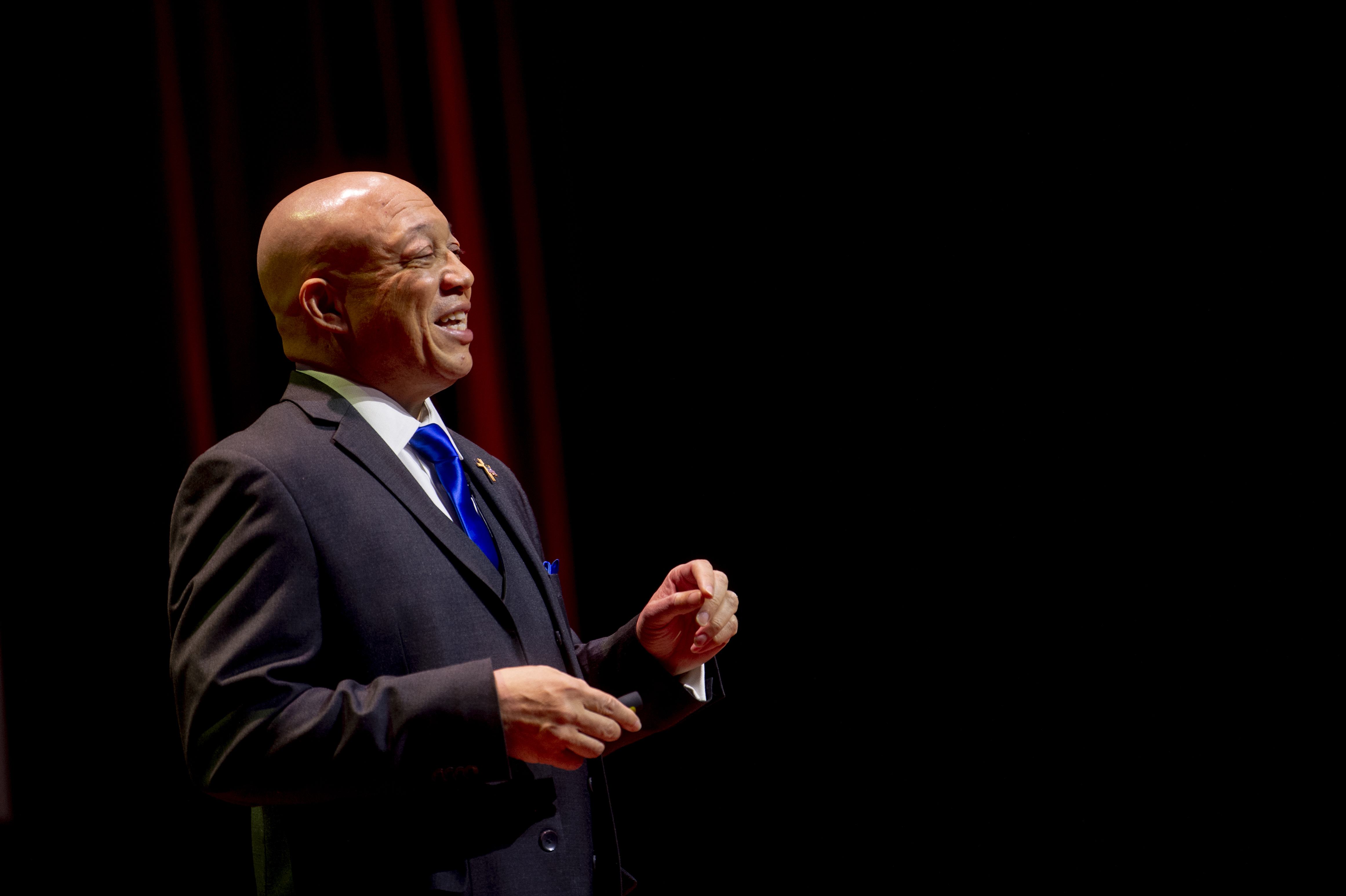 Flint Mayor Sheldon Neeley delivers 2022 State of the City address ...
