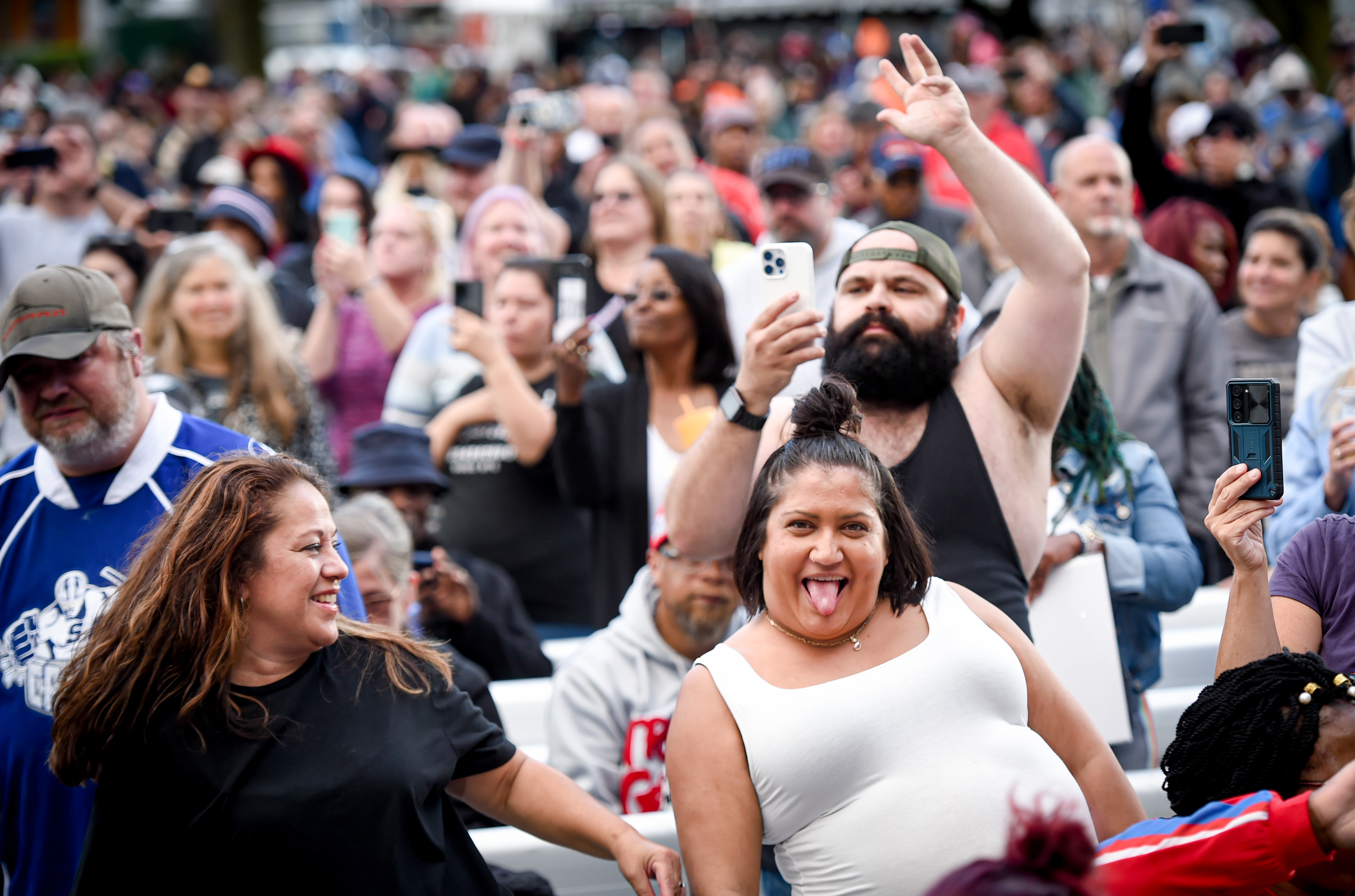 1990s R&B groups play Chevy Court - syracuse.com