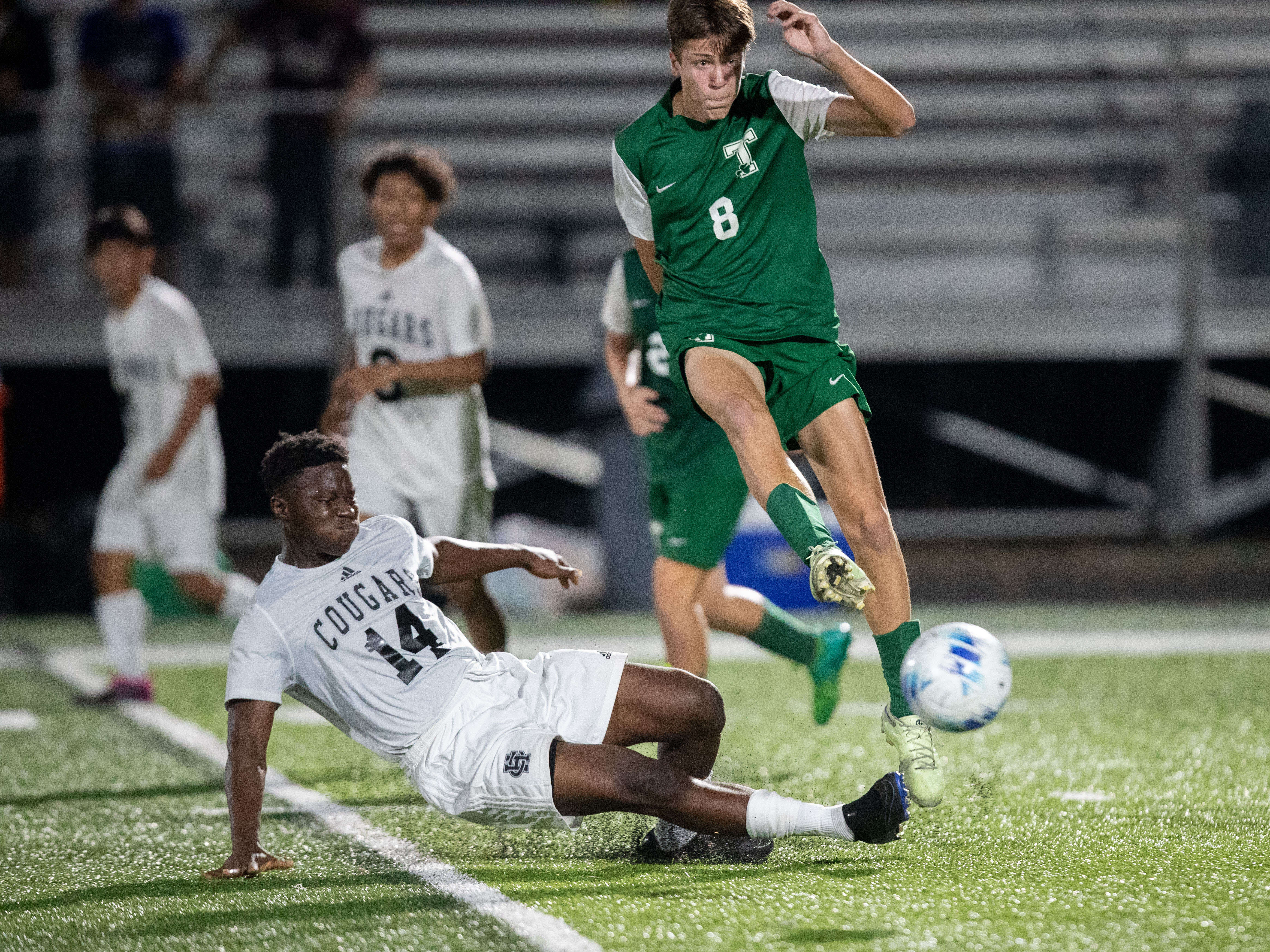 Trinity defeats Harrisburg, 5-3, in boys soccer matchup - pennlive.com
