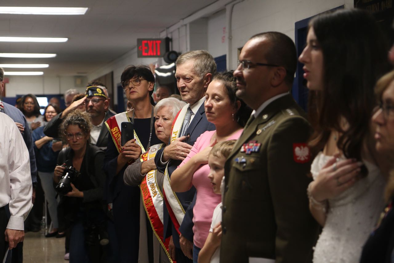 Heroic soldier Michael Ollis remembered in memorial at Staten Island ...