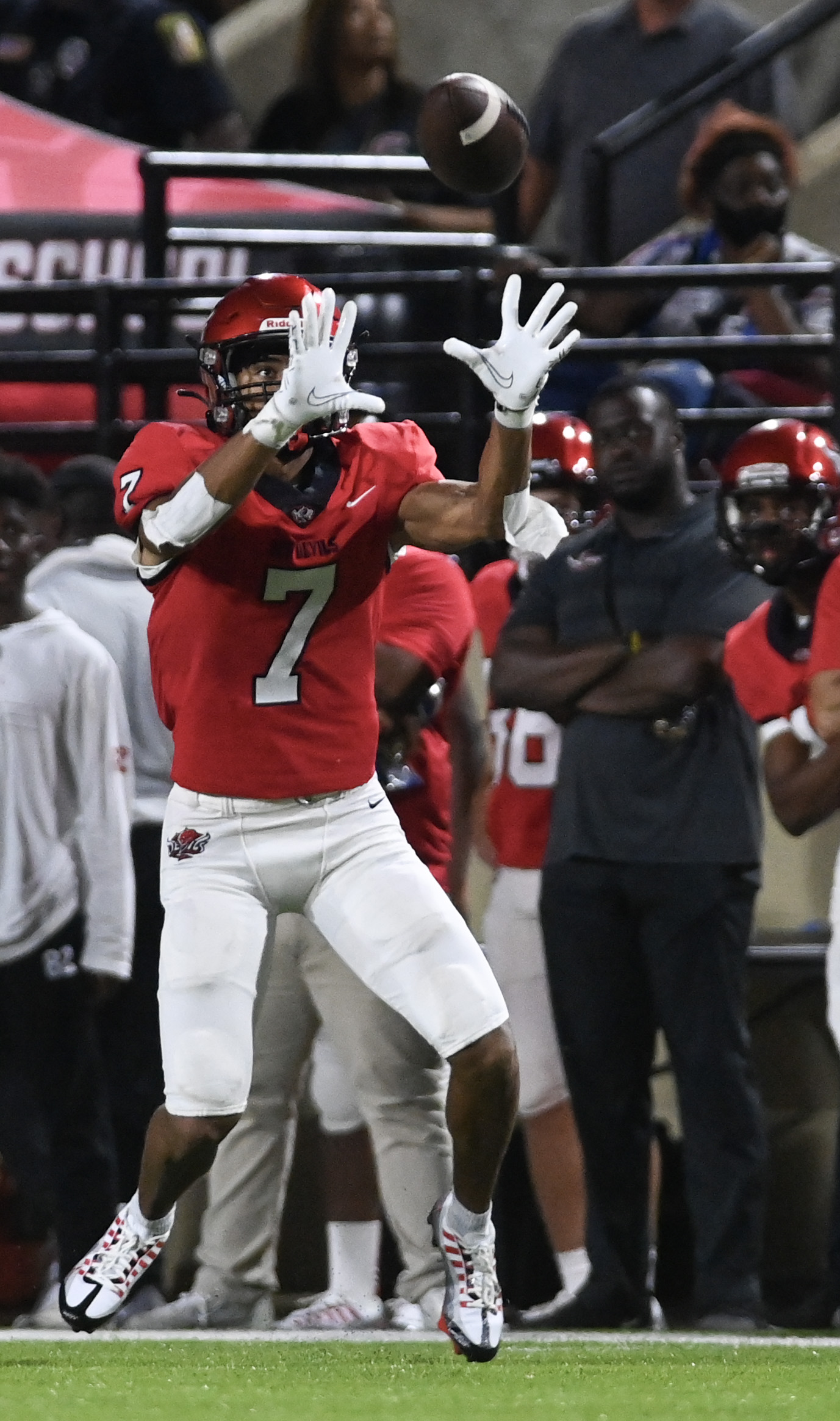 Hewitt-Trussville vs Central-Phenix City football - al.com