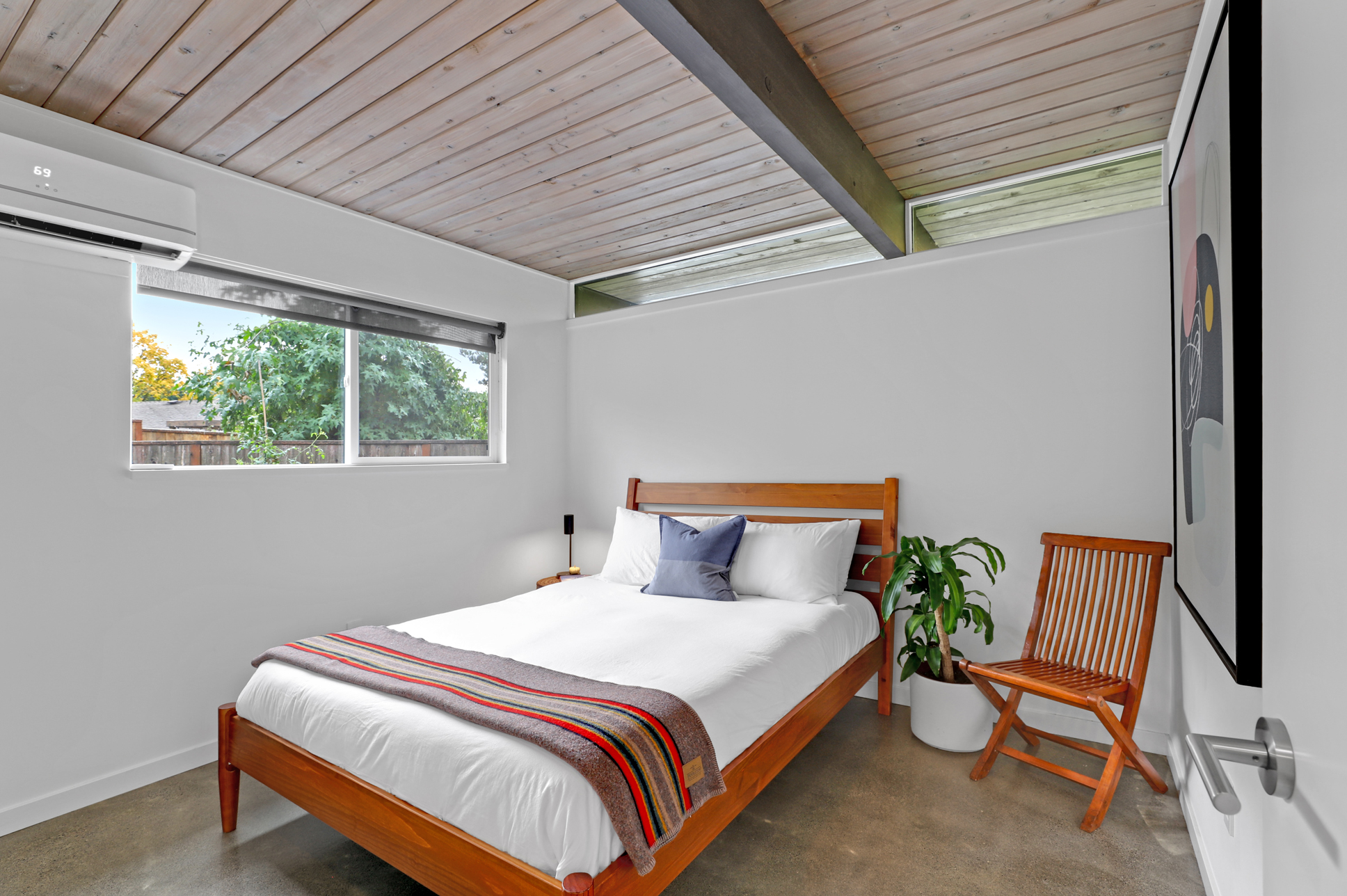 1967 remodeled Rummer-built modern home - oregonlive.com