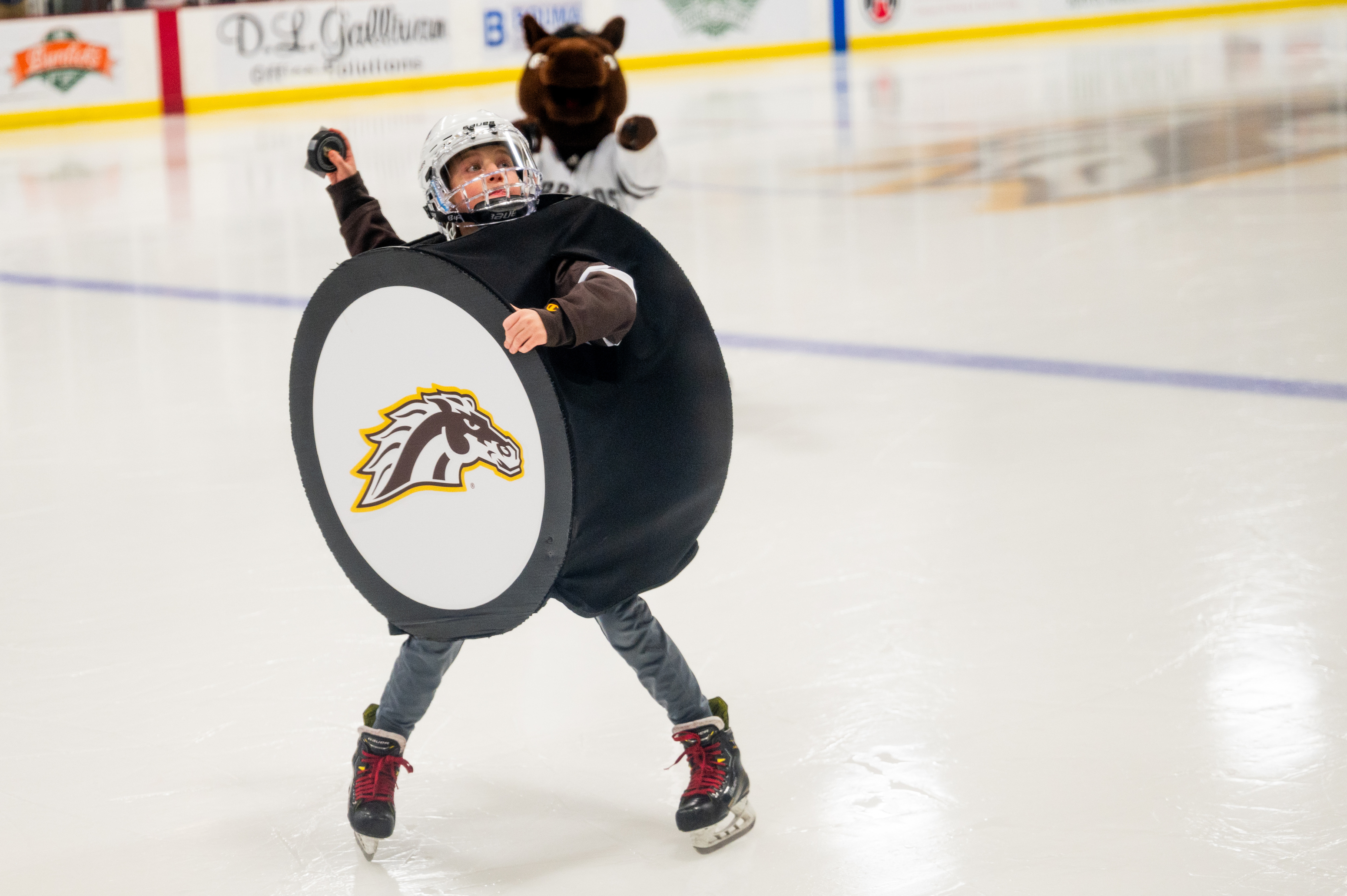 No. 3 Western Michigan defeats No. 20 Omaha in overtime - mlive.com