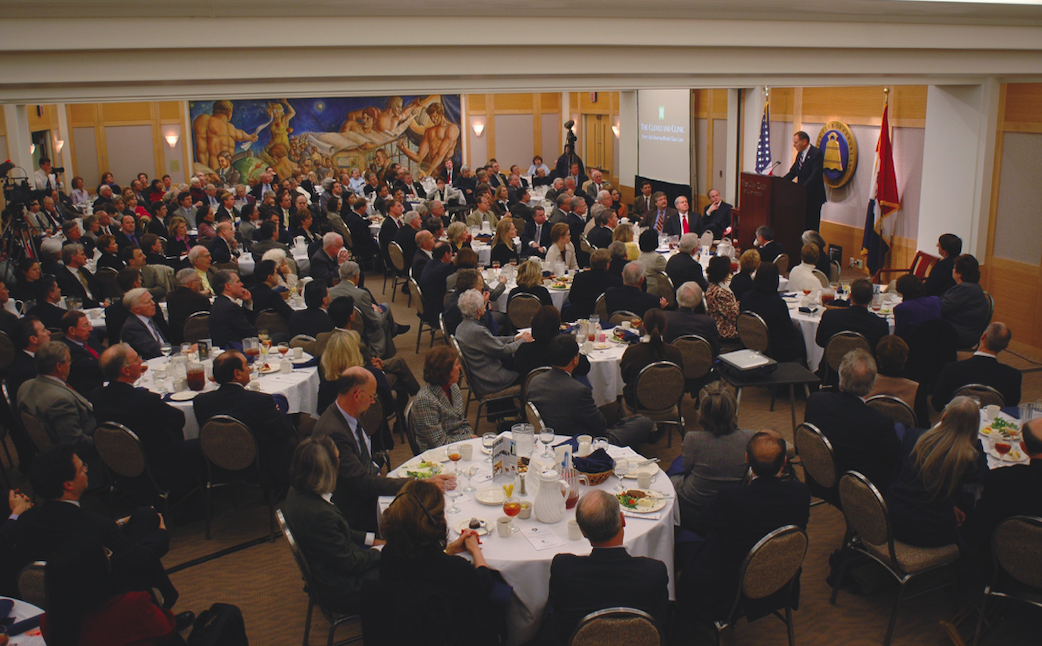 Cleveland City Club moves to street-friendly storefront in Playhouse ...