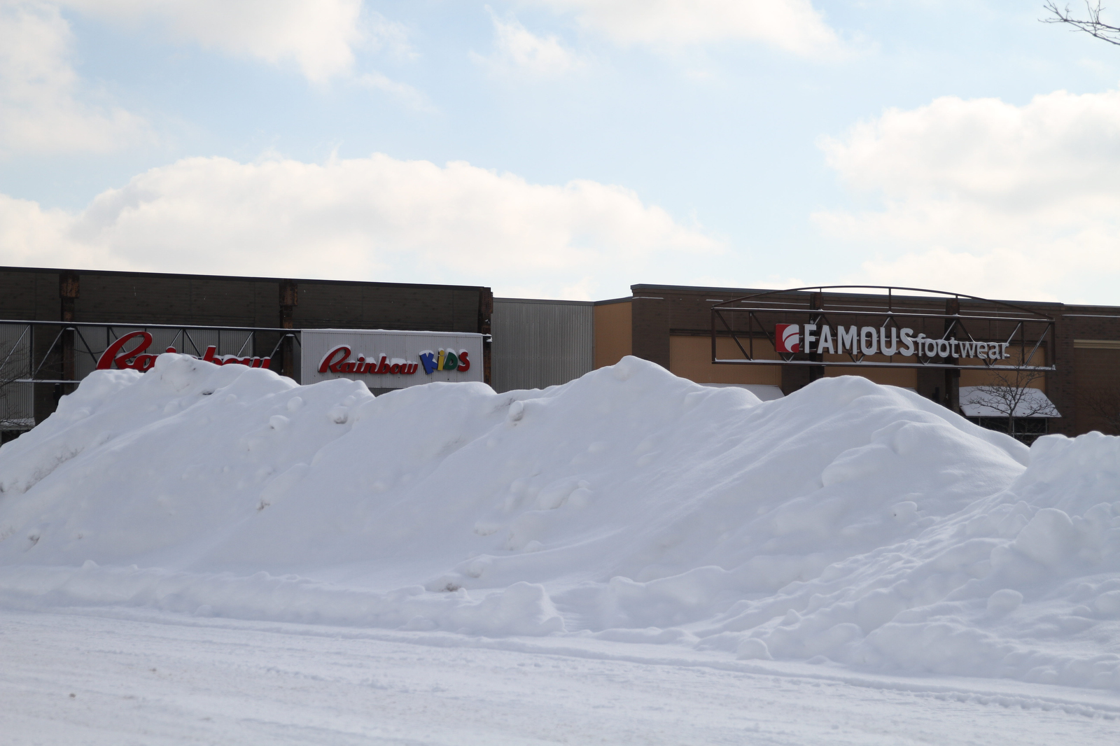Piles of snow fill parking lots around Northeast Ohio - cleveland.com