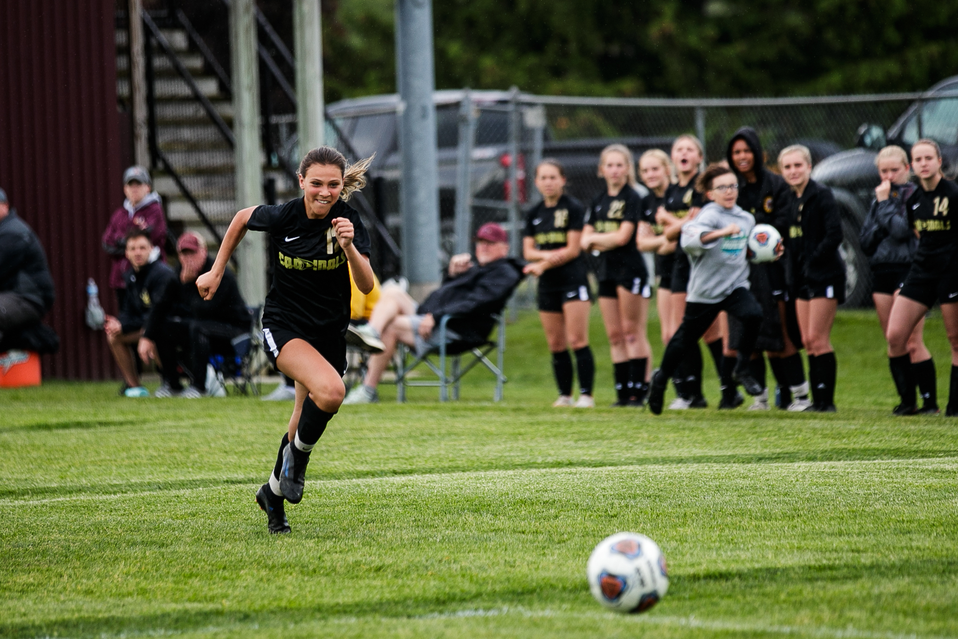 Davison varsity soccer defeats Grand Blanc 2-1 in the Division 1 ...
