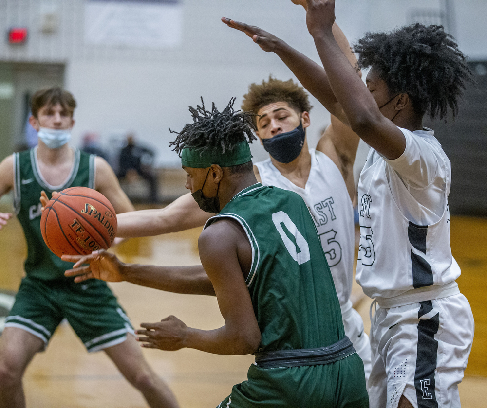 Central Dauphin East boys defeat Carlisle 67-44 - pennlive.com