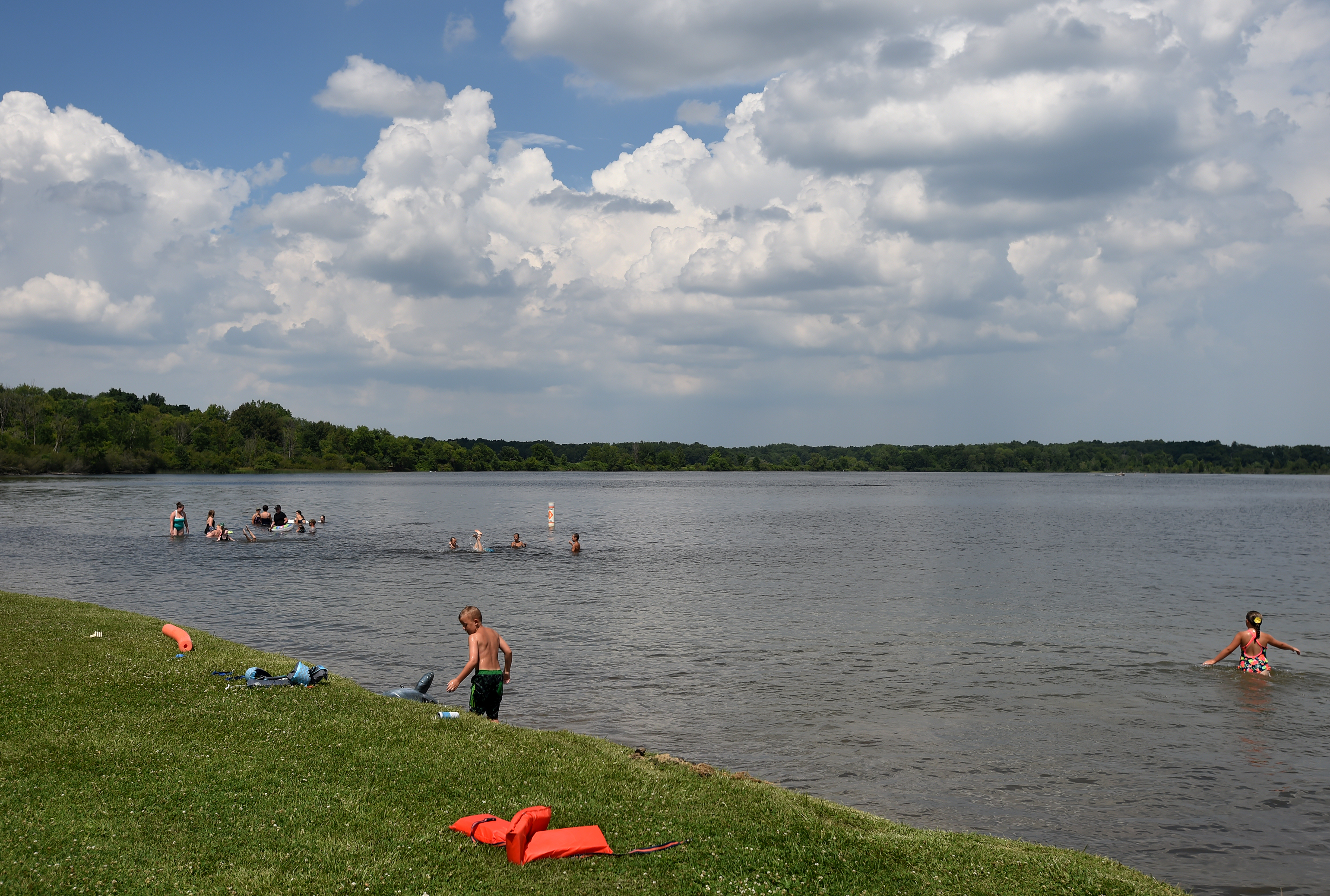 Jackson area lake parks are good escapes during heat wave - mlive.com