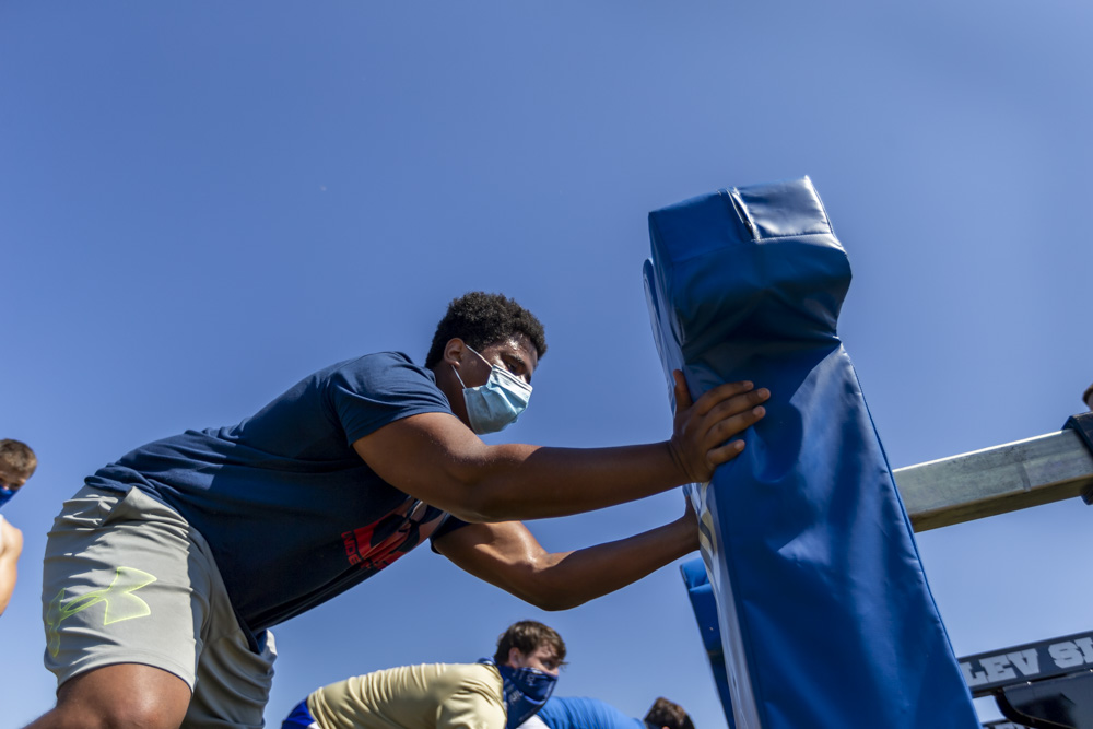 Bishop McDevitt football workouts - pennlive.com