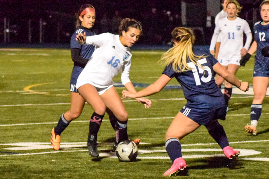 Sea blanks Hill, 2-0, for bid into CHSAA Archdiocesan Tier 1 ...
