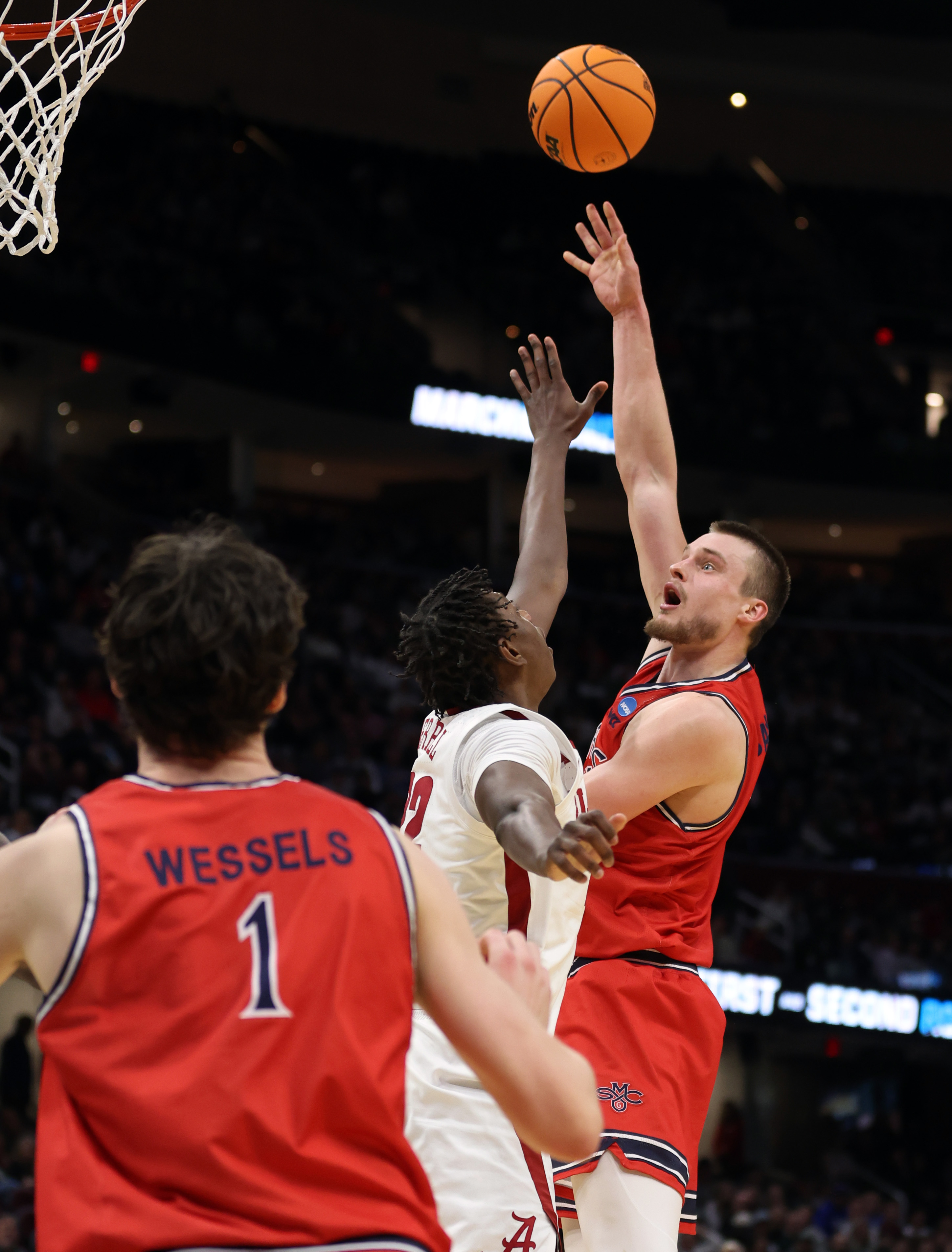 Alabama Crimson Tide vs. St. Mary's Gaels second round, NCAA basketball ...