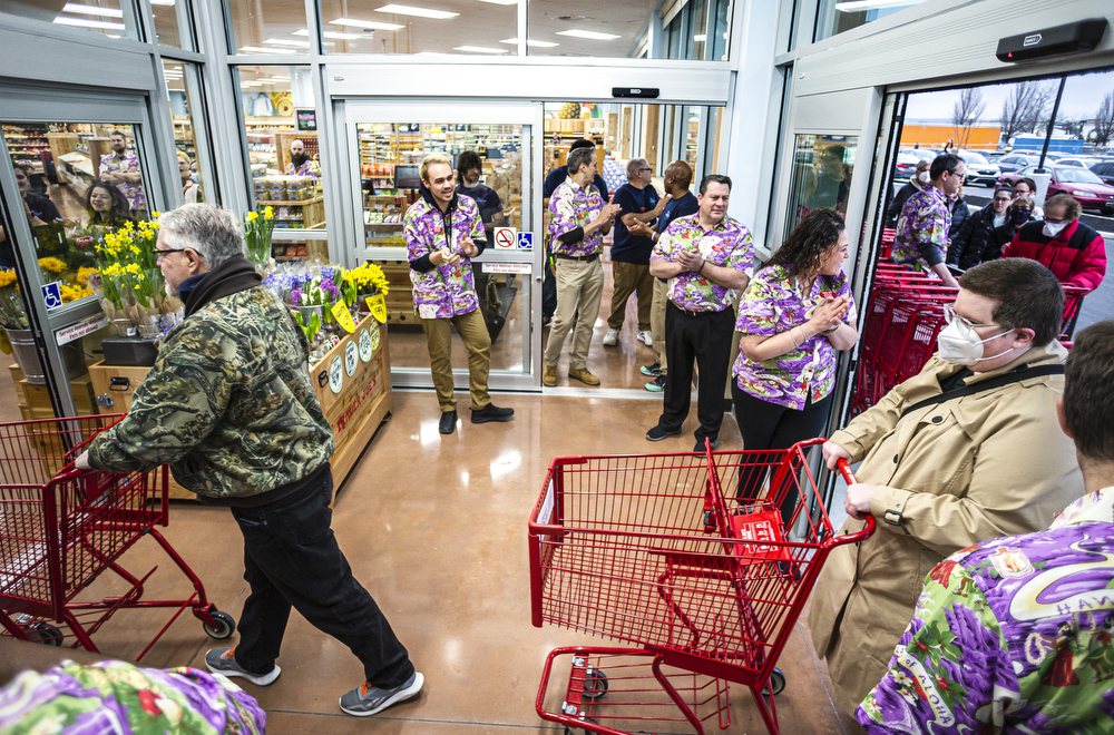 Trader Joe’s opening day at Cumberland County store - pennlive.com