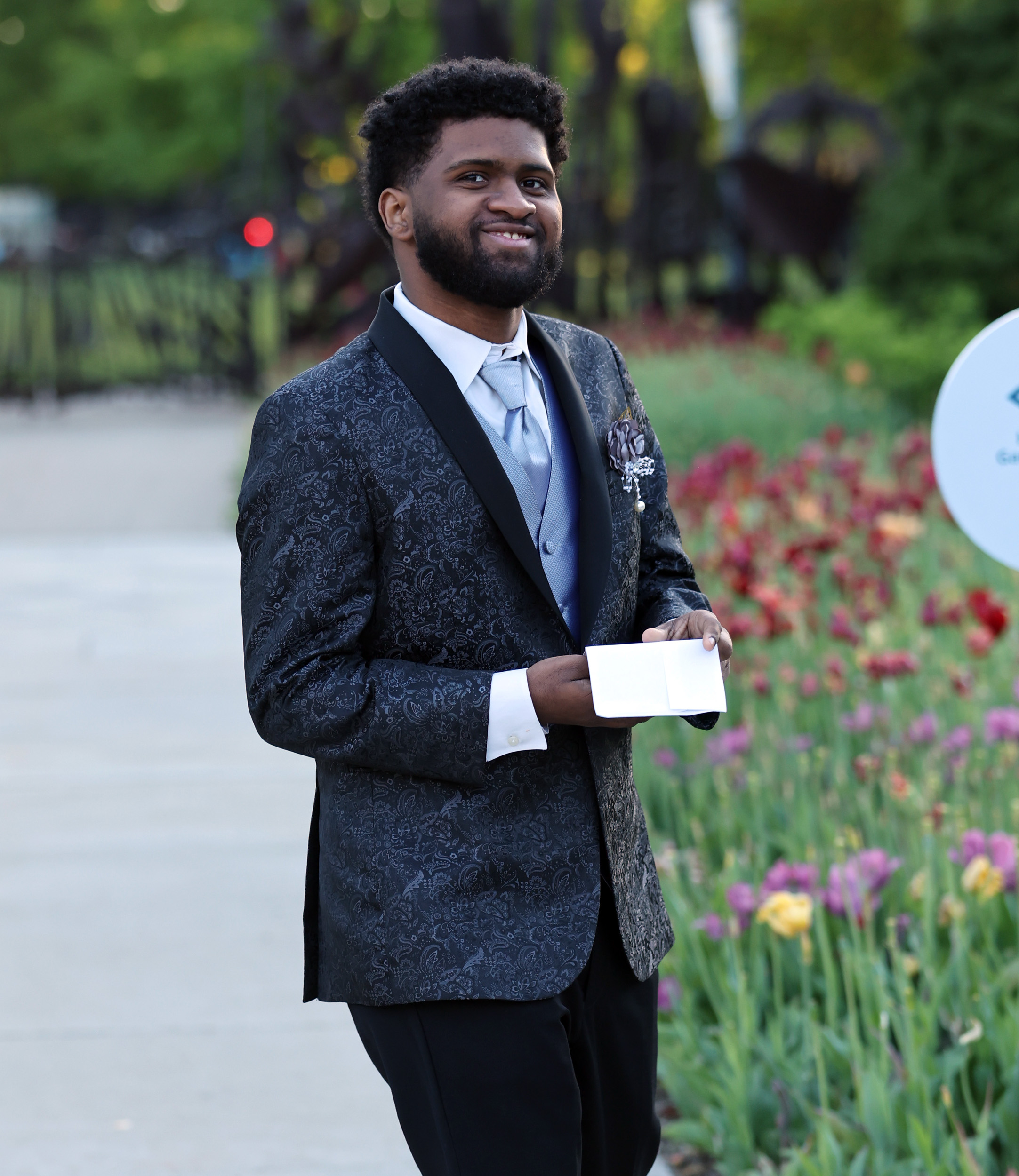 Euclid high school prom at the Cleveland Botanical Gardens, May 9, 2025 ...
