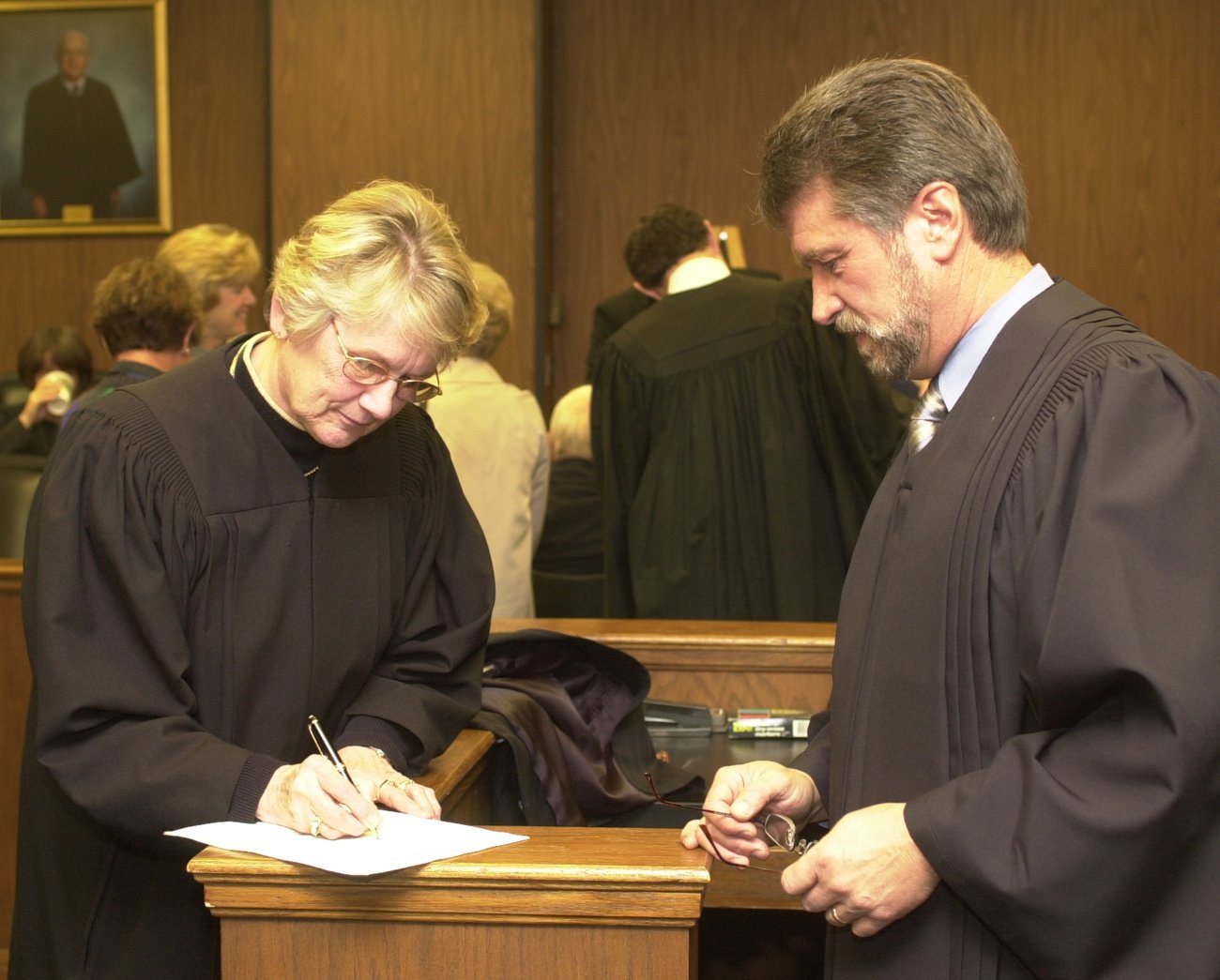 Jackson County District Court Judge R. Darryl Mazur to retire - mlive.com