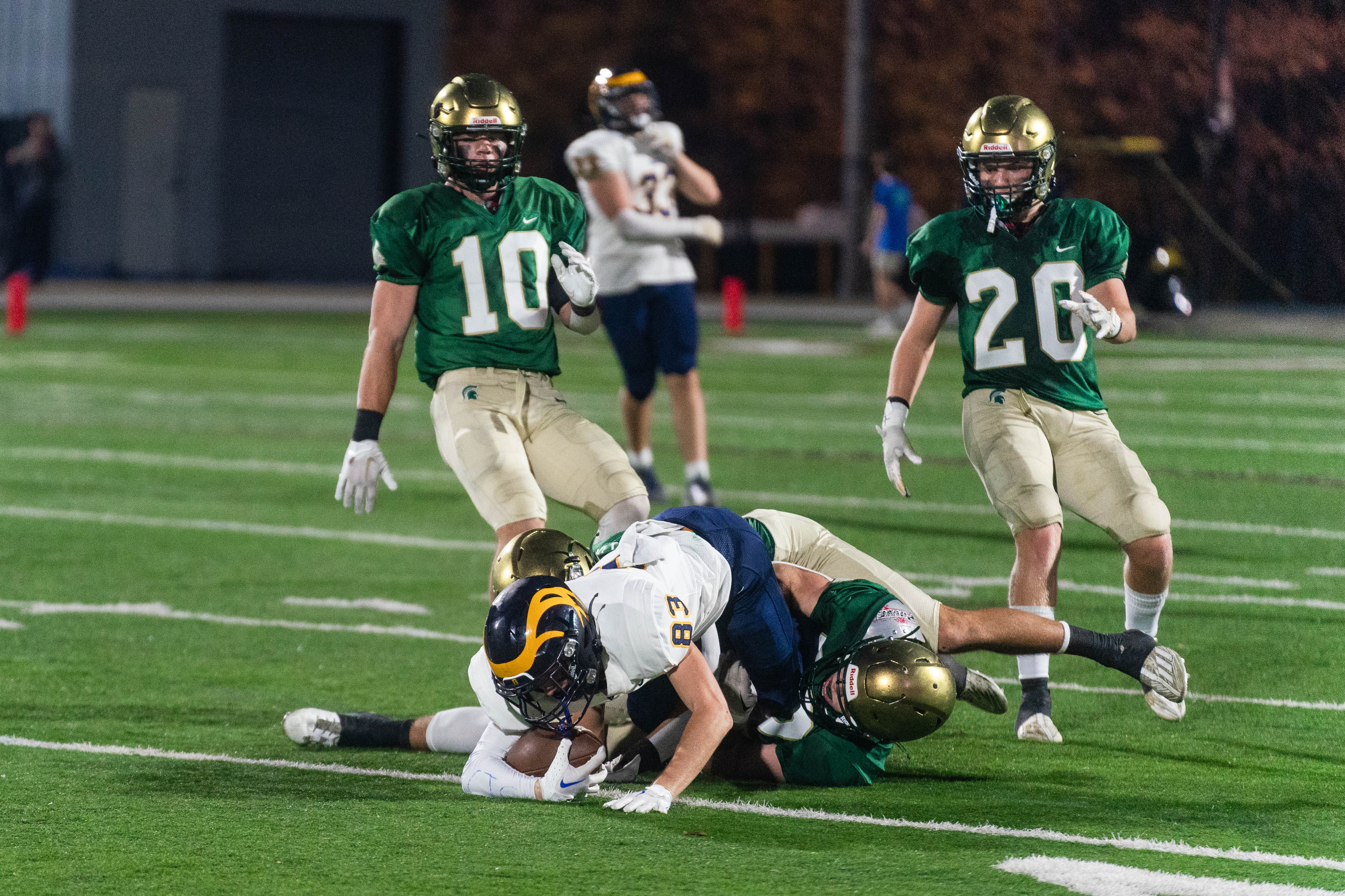 Buckhorn at Mountain Brook Football - al.com