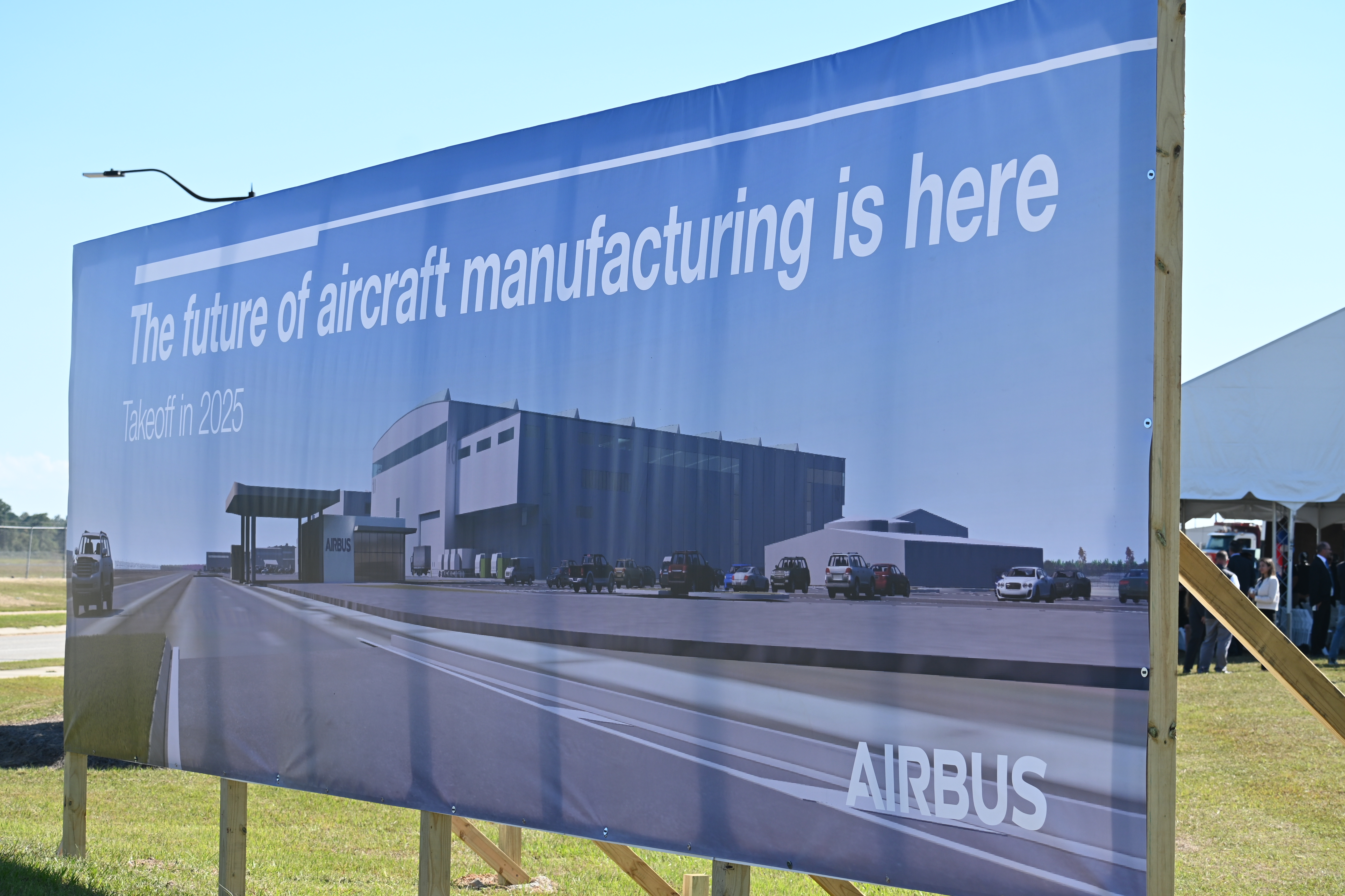 Airbus celebrates construction of second A320 final assembly line in ...