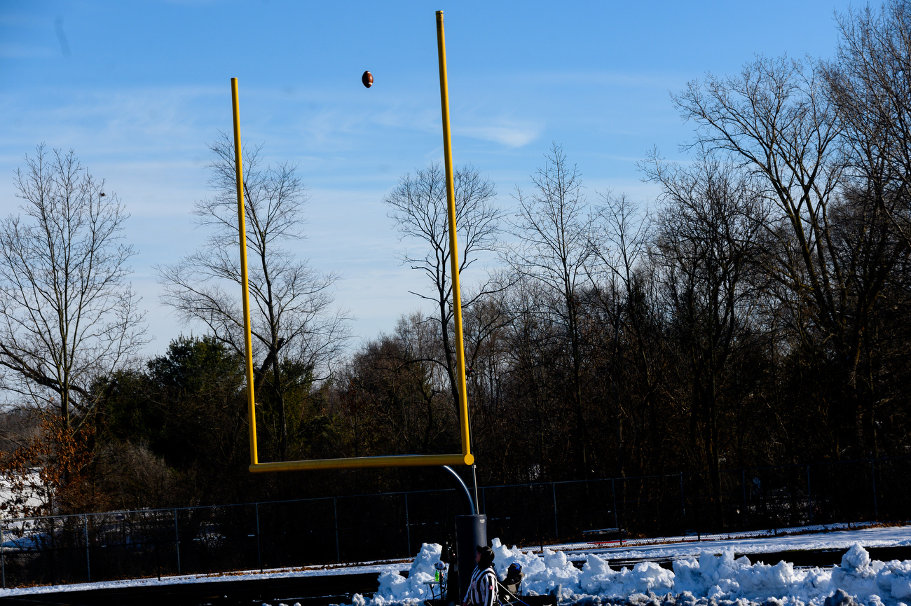Chelsea vs. Flint Kearsley regional final football - mlive.com