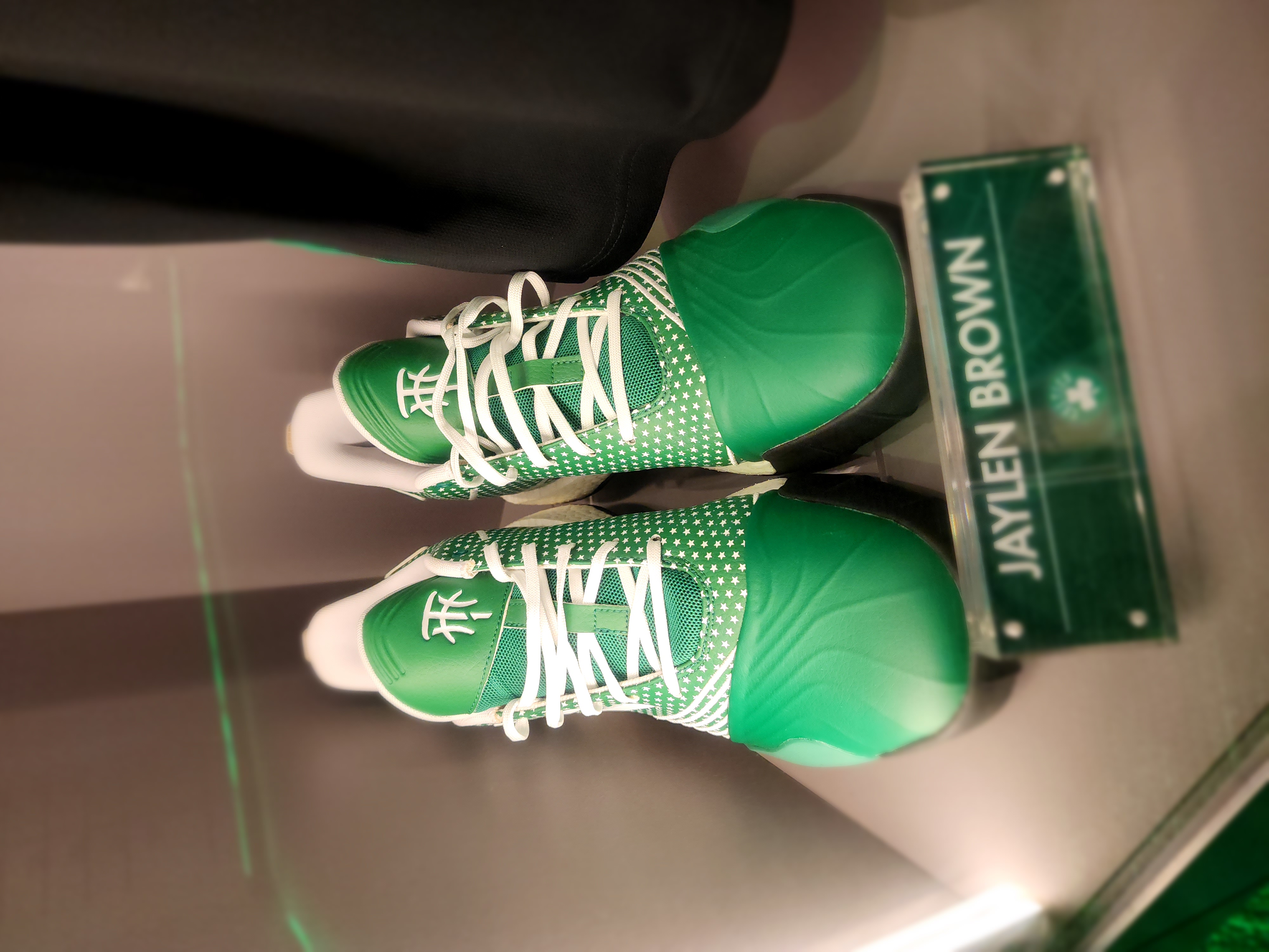 Naismith Basketball Hall of Fame opens bank vault of Boston Celtics ...