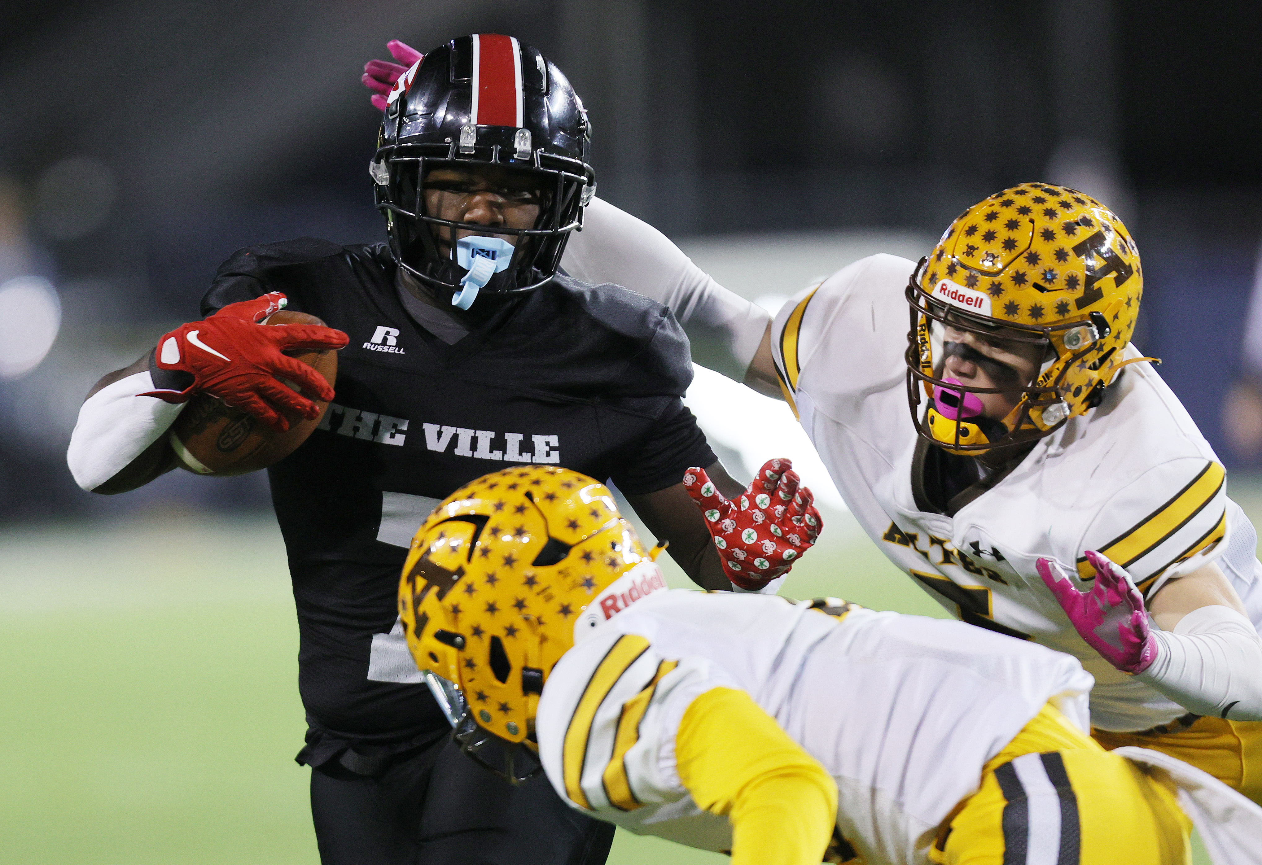 High school football D4 Championship: Glenville vs. Alter, December 2 ...