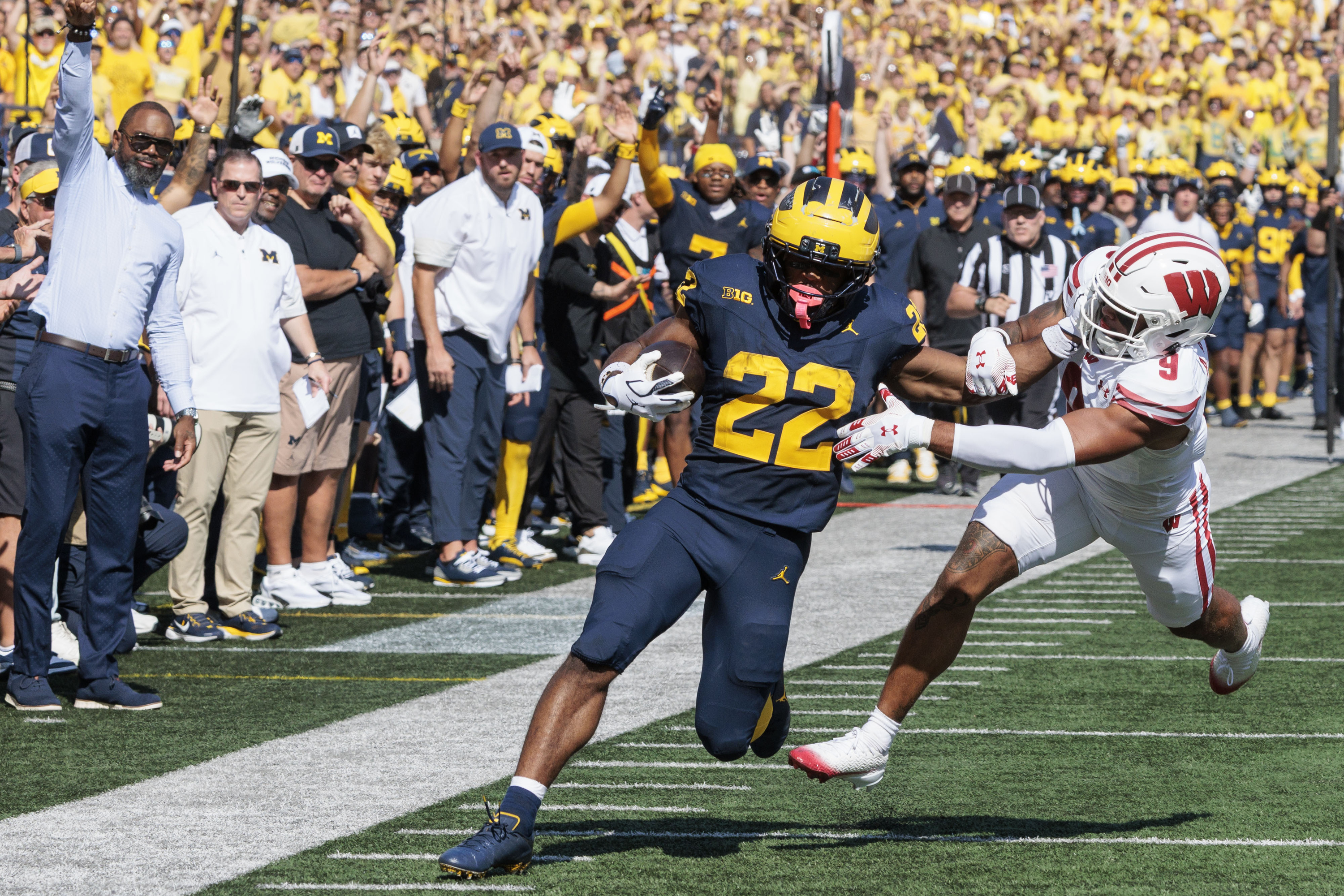 Michigan football hosts Wisconsin - mlive.com