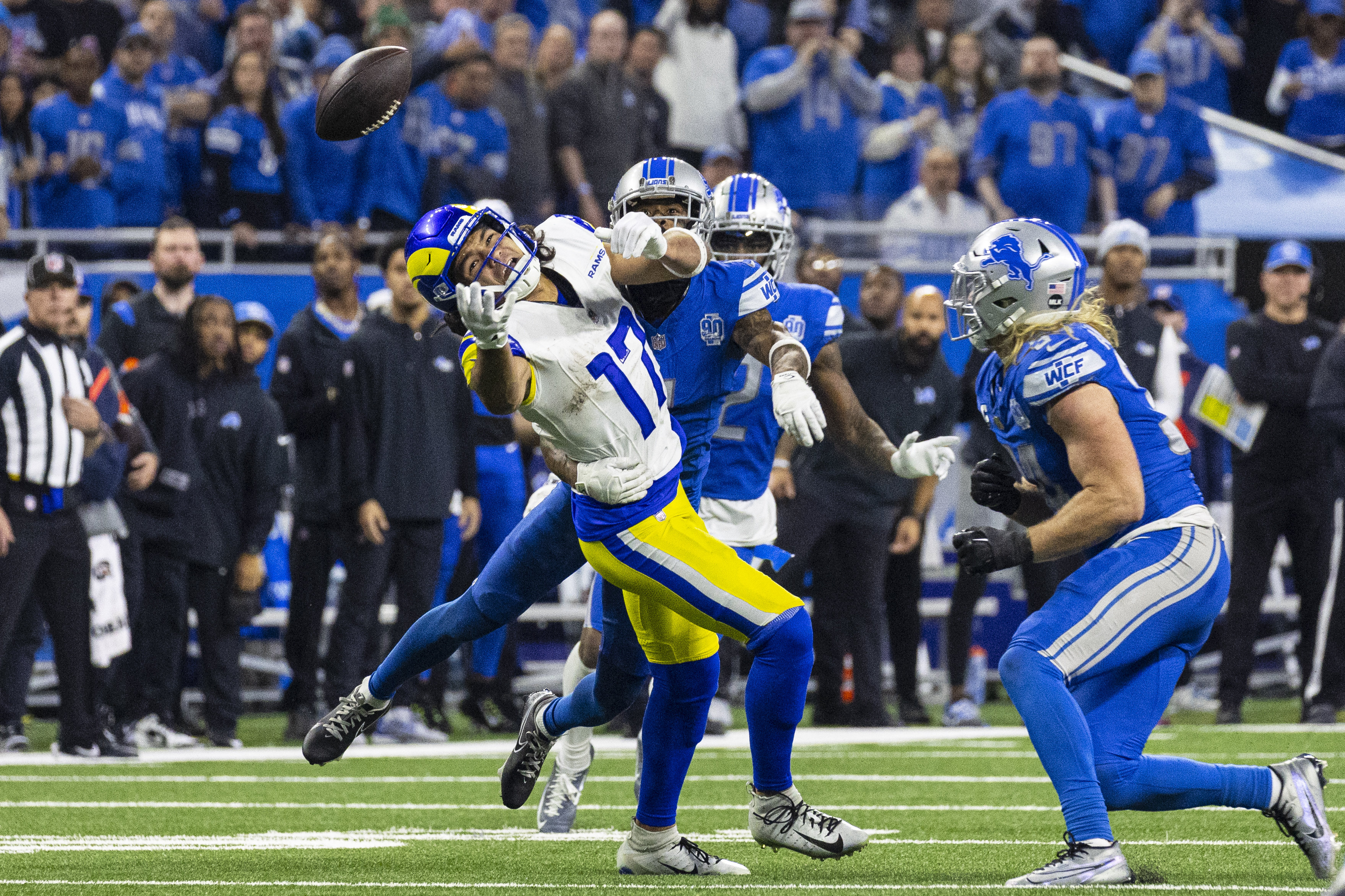 Top 32 photos from Lions first playoff win in over three decades ...