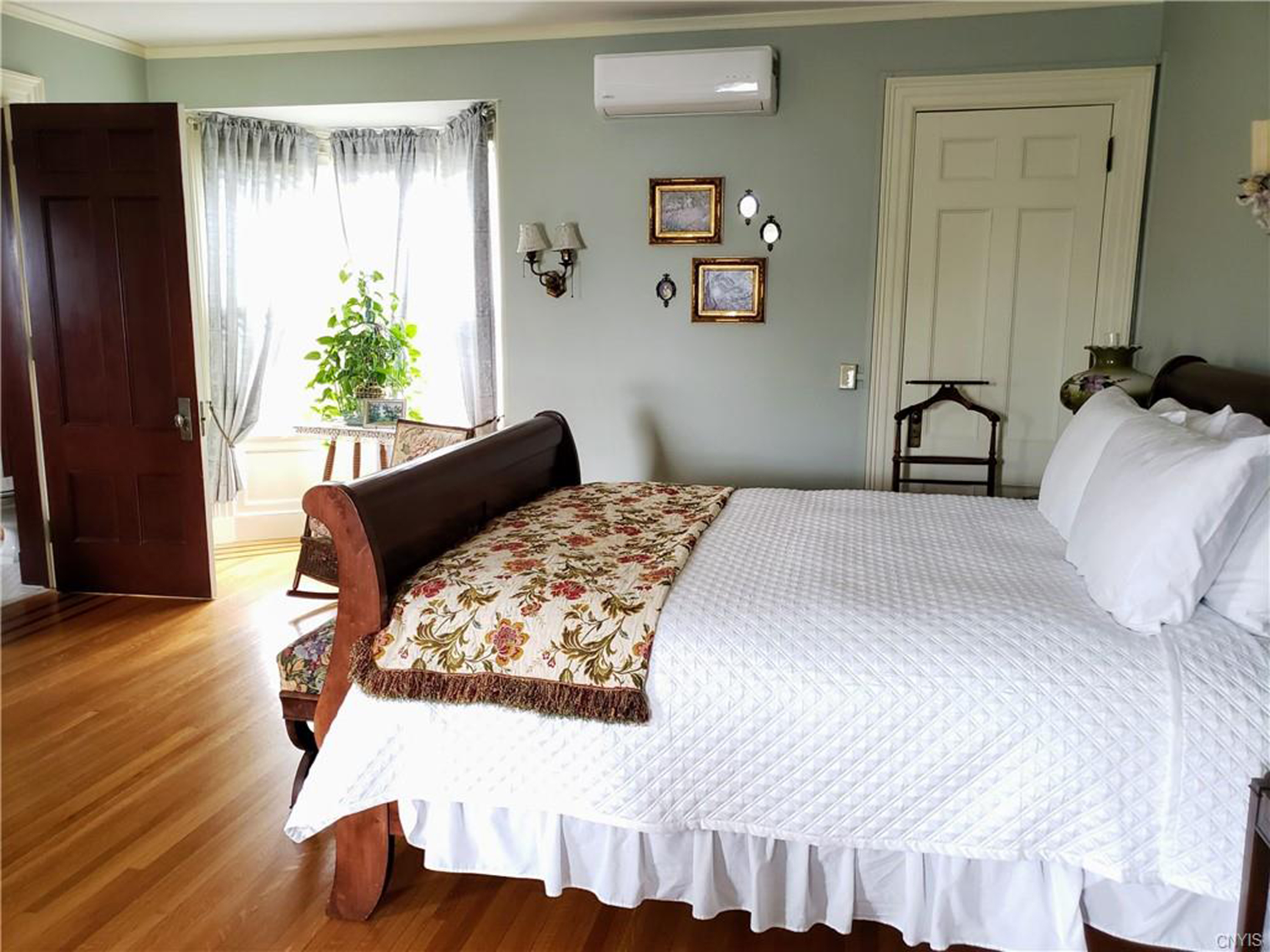 Oswego bed and breakfast gives guests a chance to step back in time to ...