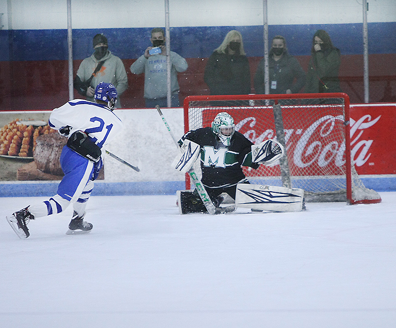 Minnechaug vs West Springfield Hockey 2/27/21 - masslive.com