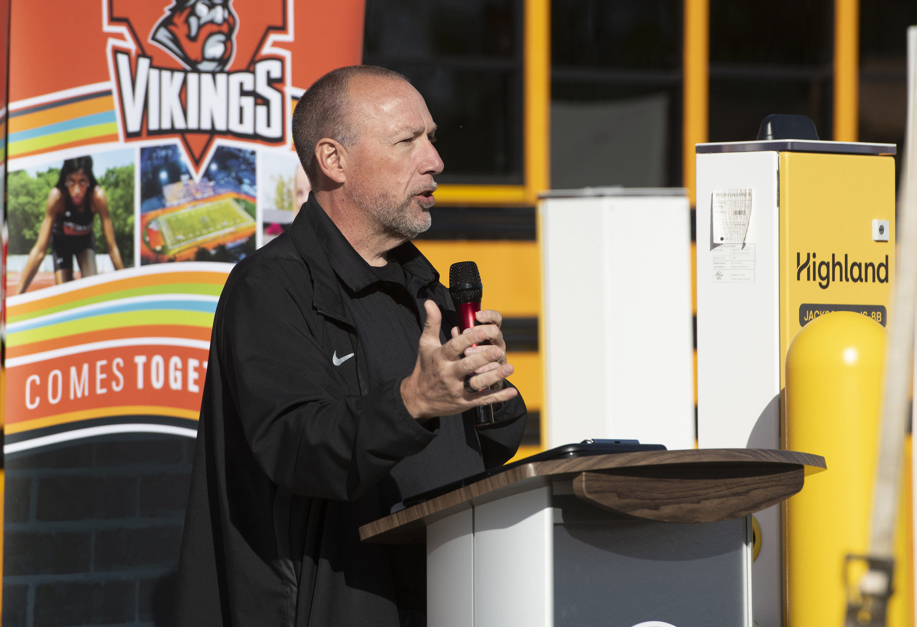 Jackson Public Schools unveils 21 electric buses - mlive.com