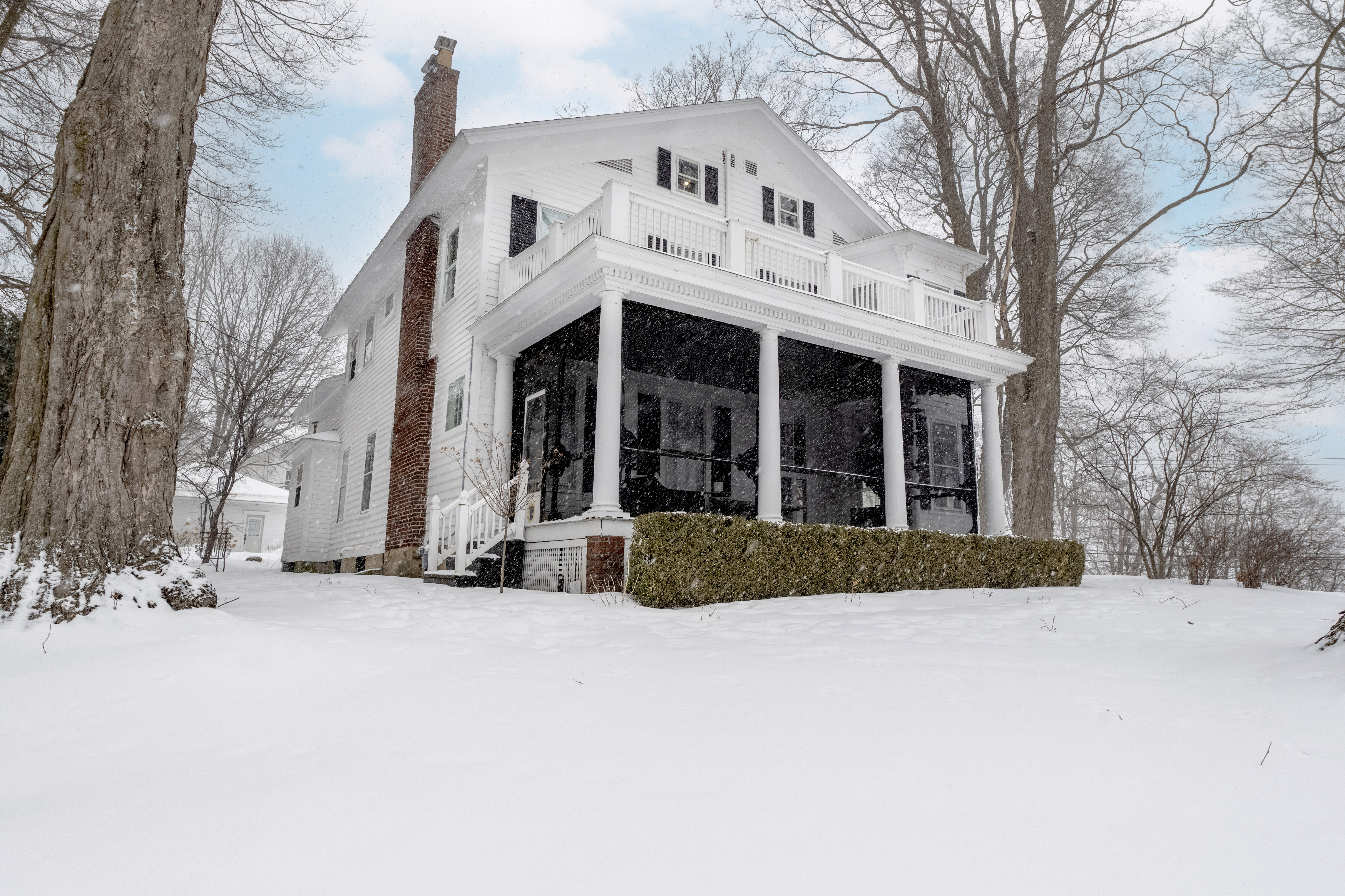 Baldwinsville's Maple Hill Manor has been 'respectfully' updated ...