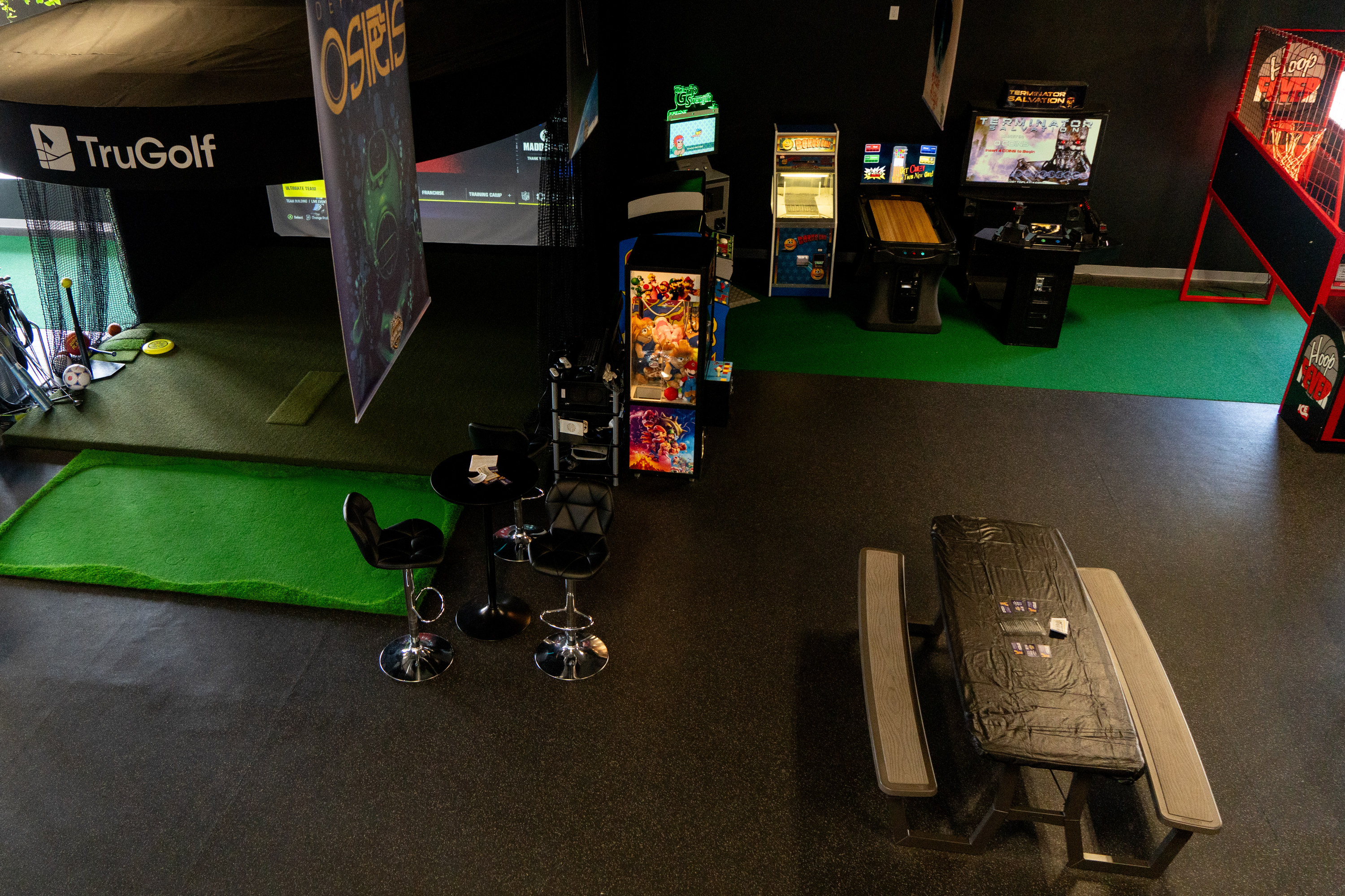 Couple turns VR dream into reality with Crowne Pointe Center in Holly ...