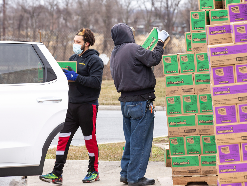 Girl Scout Cookie Mega Drop in Harrisburg - pennlive.com