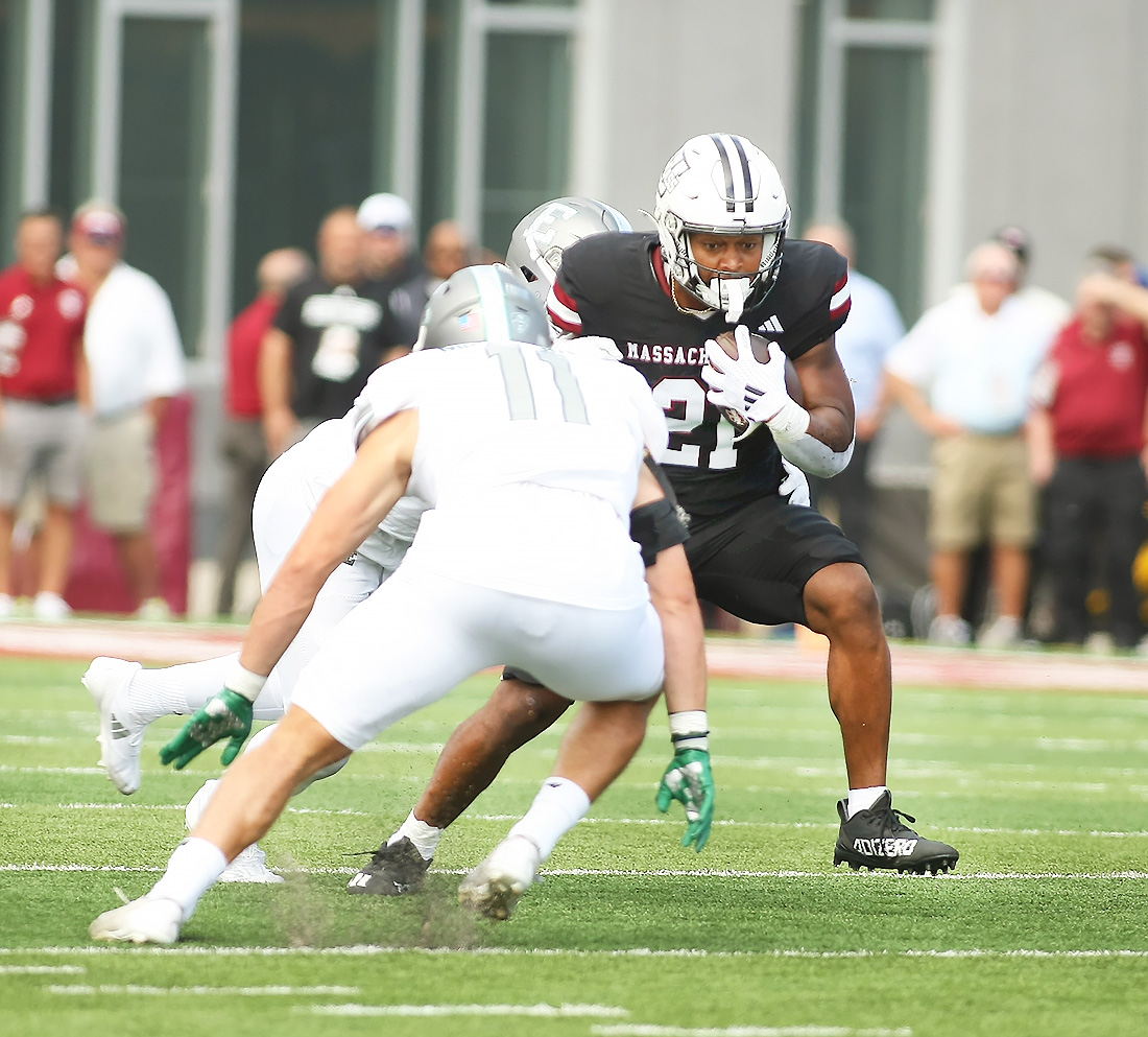 UMass Football vs Eastern Michigan 8/31/24 - masslive.com