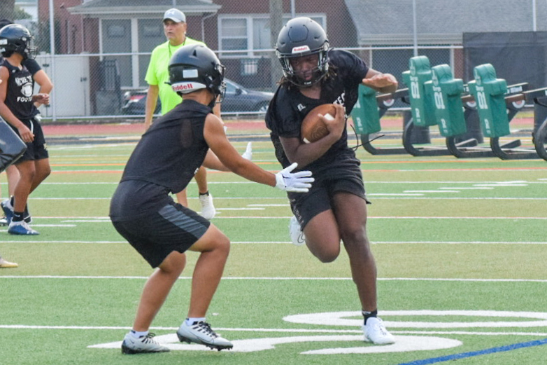 McKee/S.I. Tech starts football workouts with a bang - silive.com